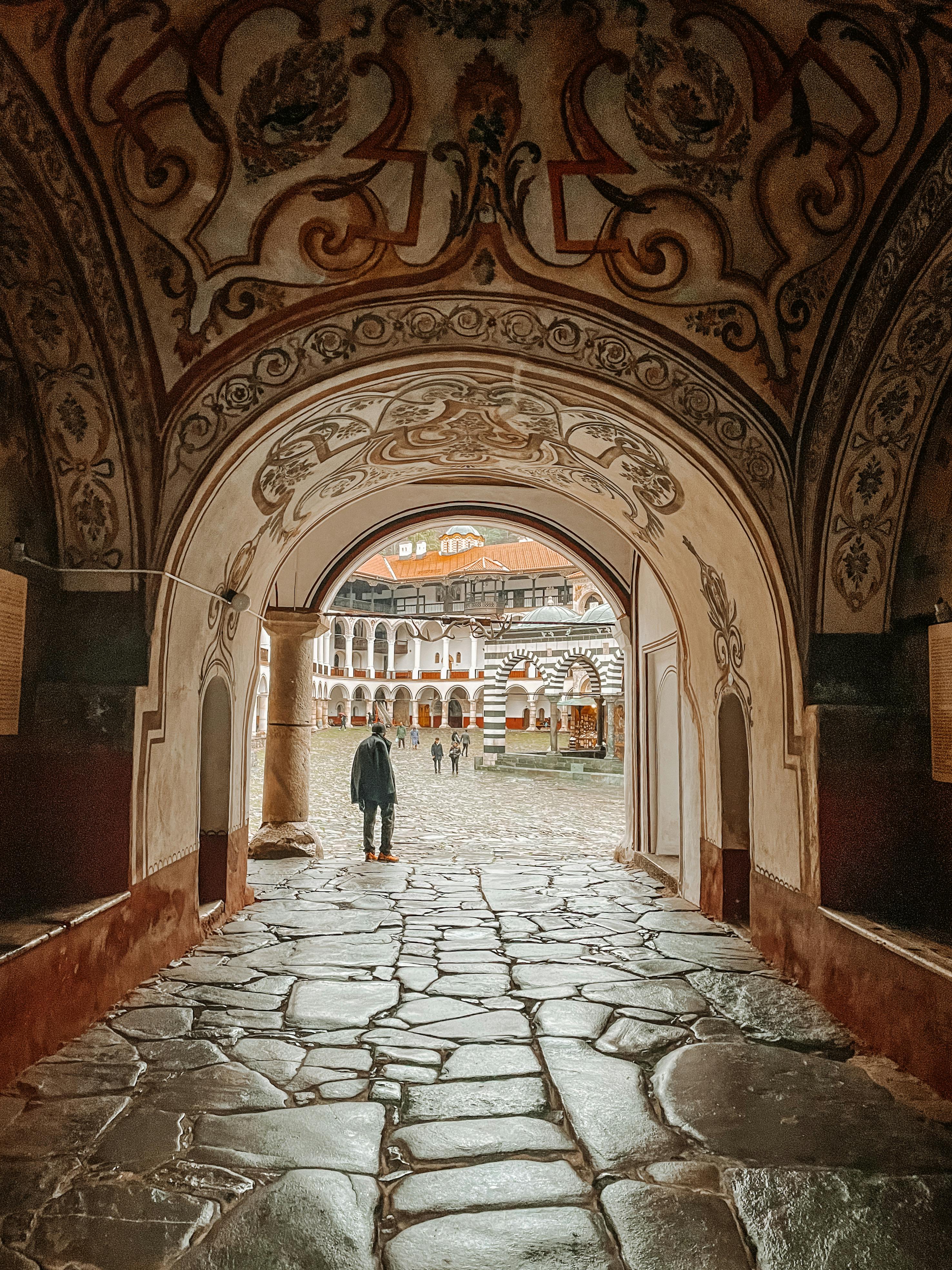 Decorated Arched Walkway · Free Stock Photo