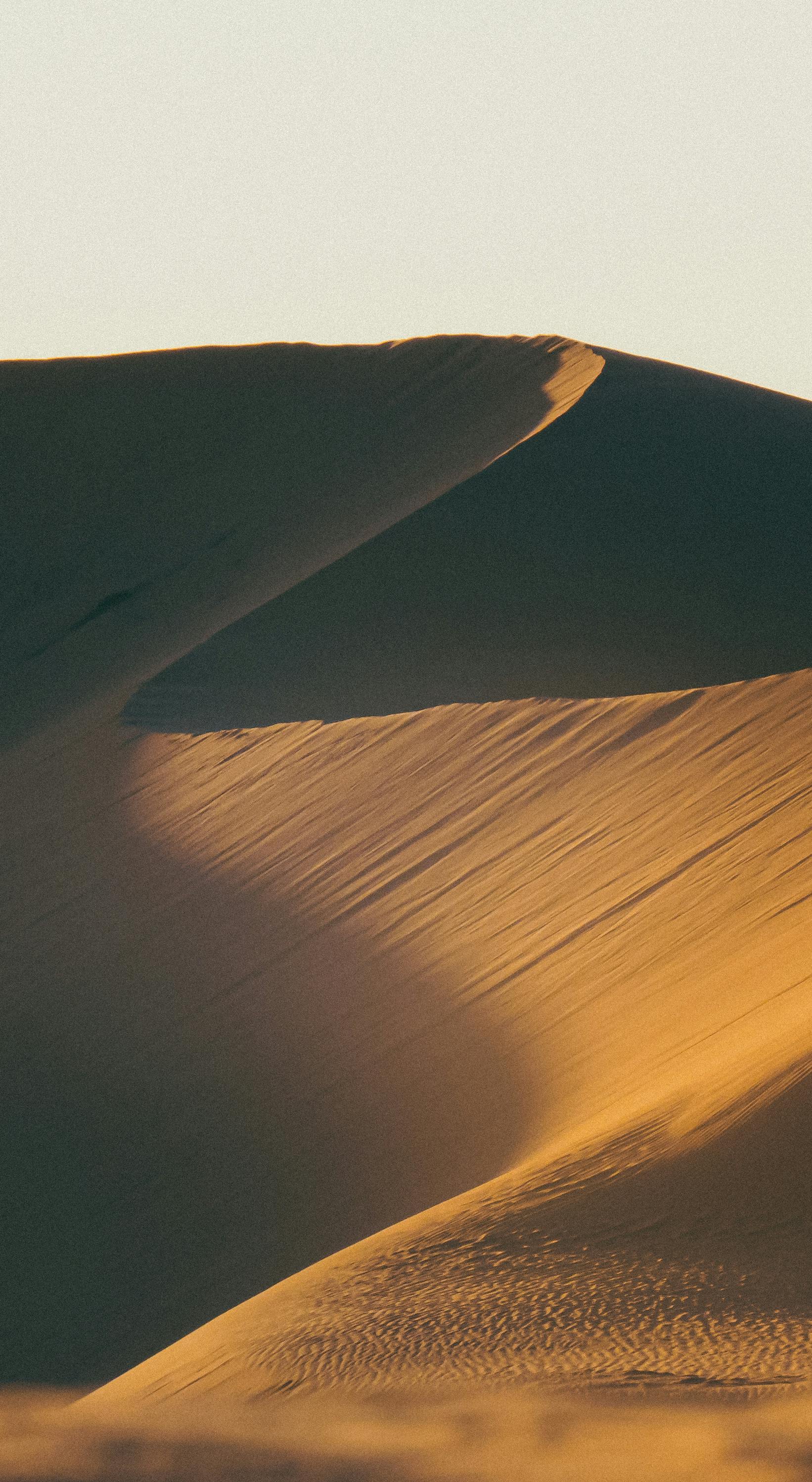 Shot of Dunes · Free Stock Photo