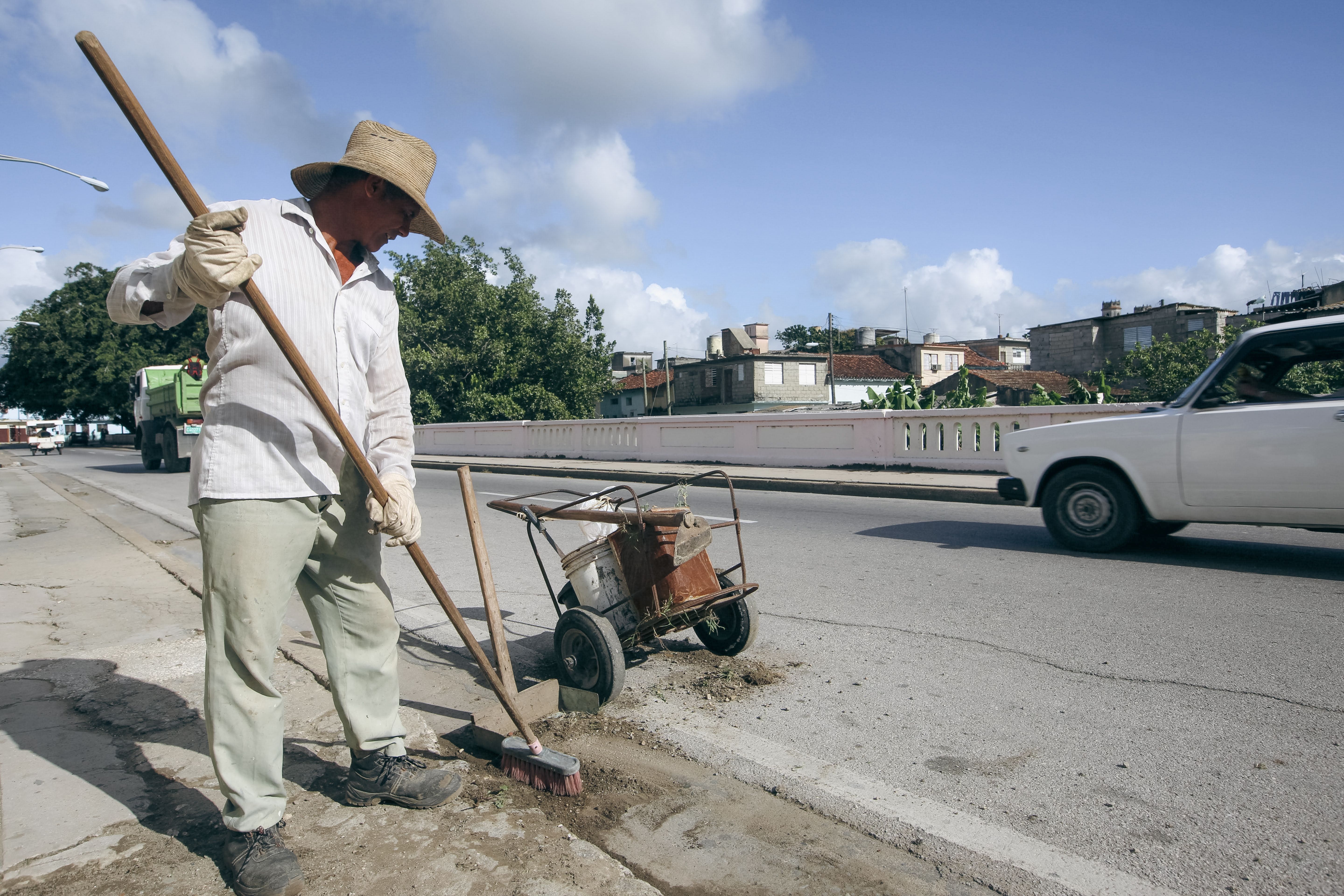 Foto de stock gratuita sobre barrido, calles, cielo azul, ciudad ...