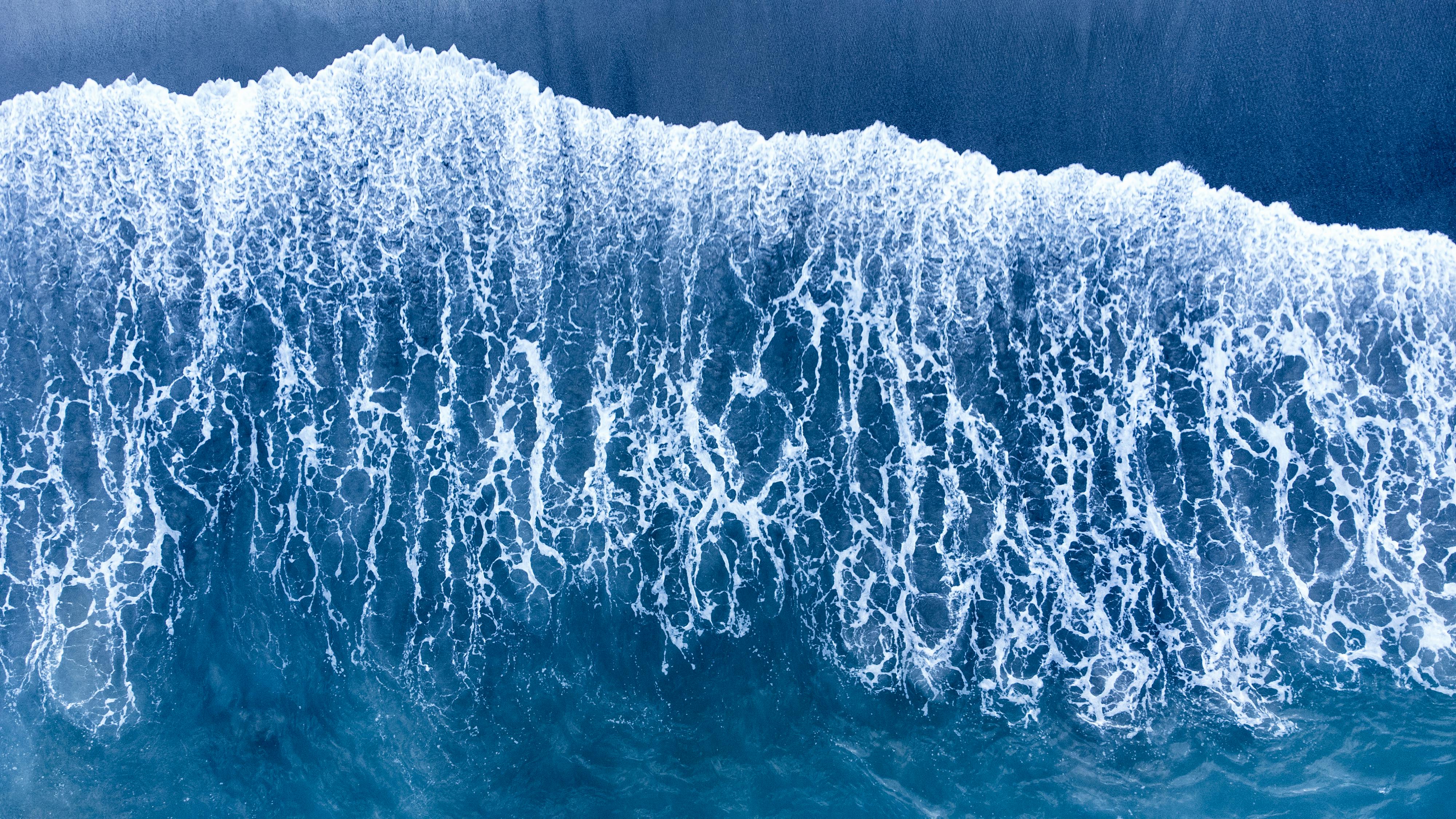 Top View Photo of Seawaves on Shore · Free Stock Photo