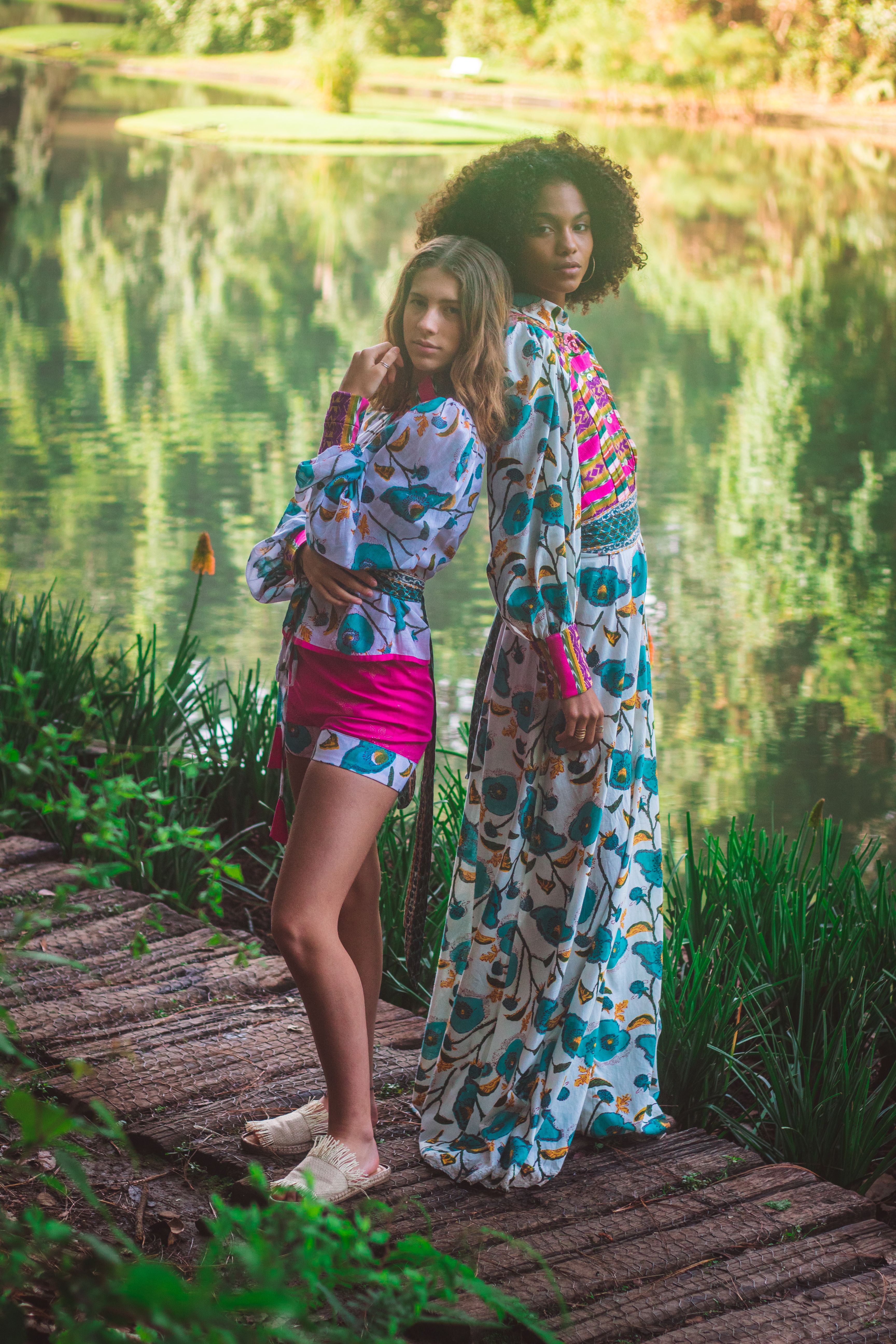 Models In Pretty Dresses And Skirts Photos, Download The BEST Free ...