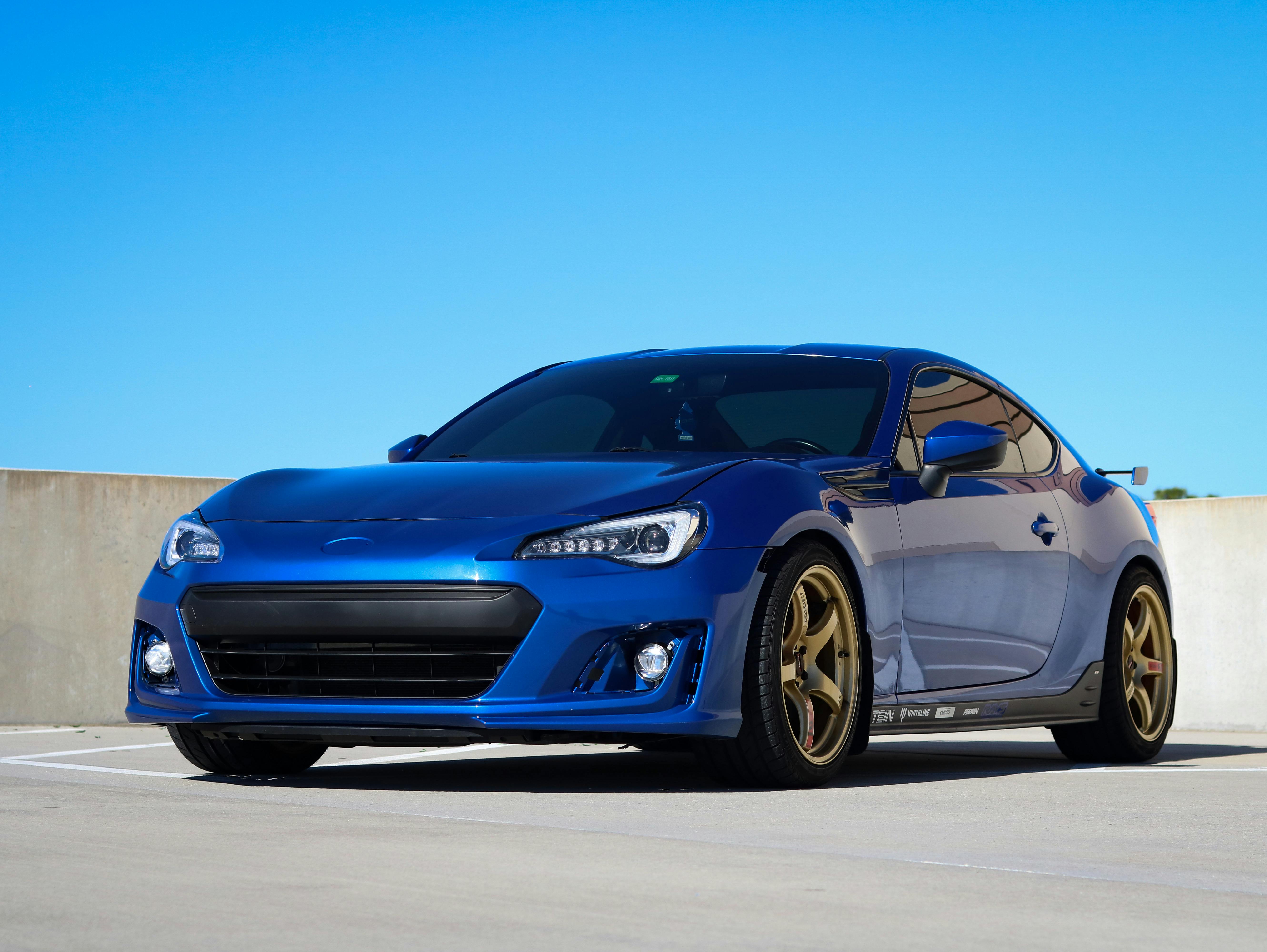 Yellow Car at the Parking Lot · Free Stock Photo