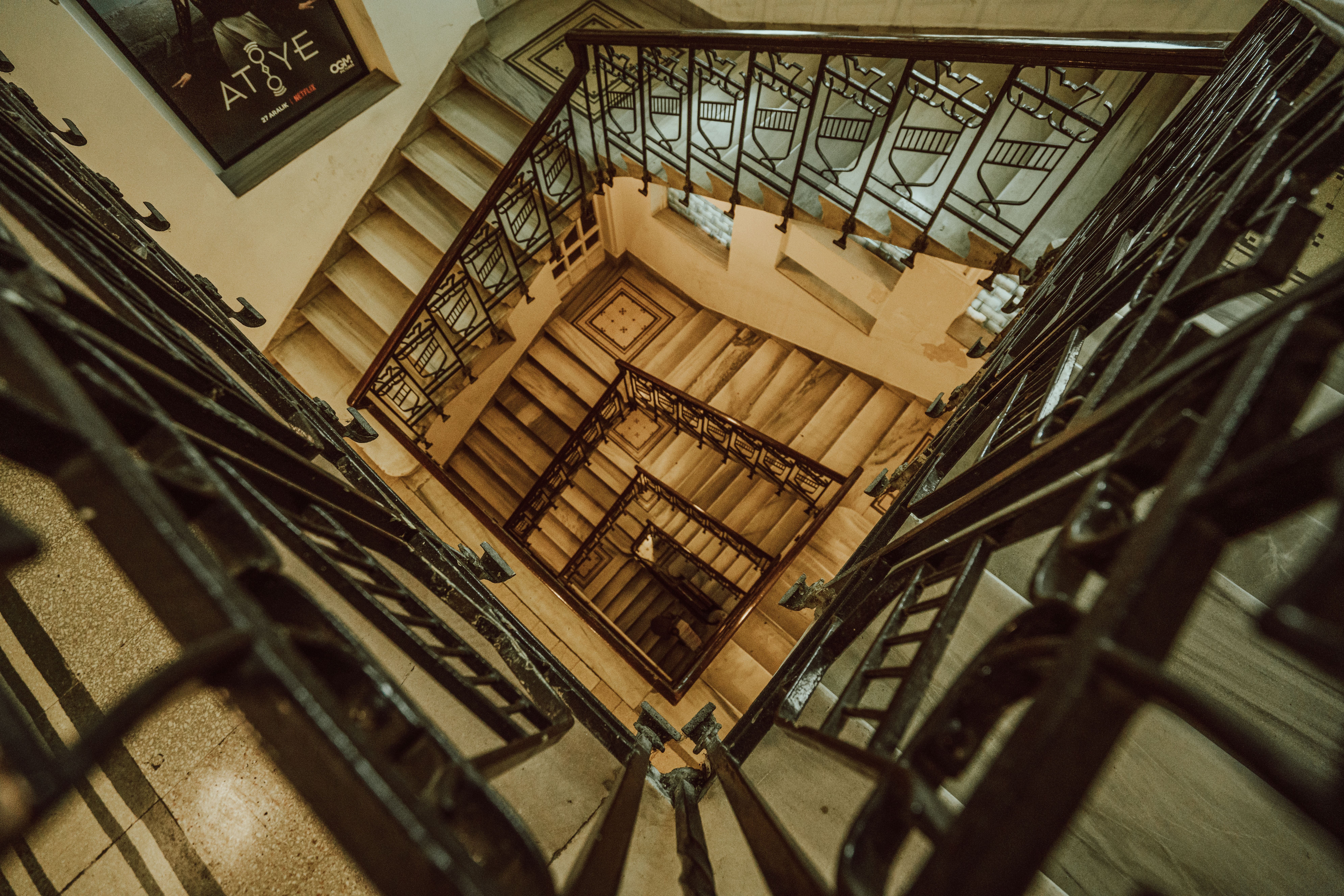 Staircase in Diminishing Perspective · Free Stock Photo