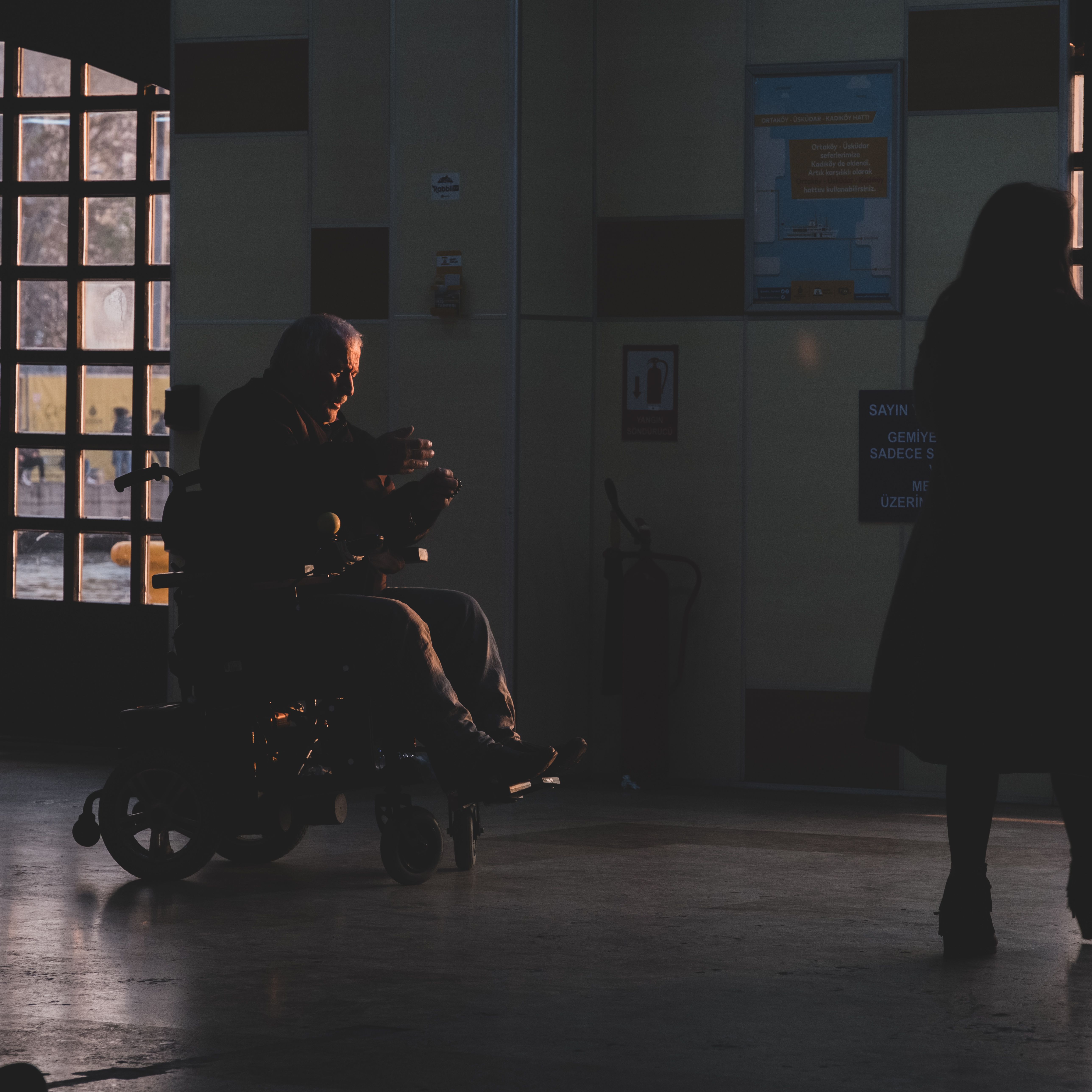Hospital Dark Photos, Download The BEST Free Hospital Dark Stock Photos ...