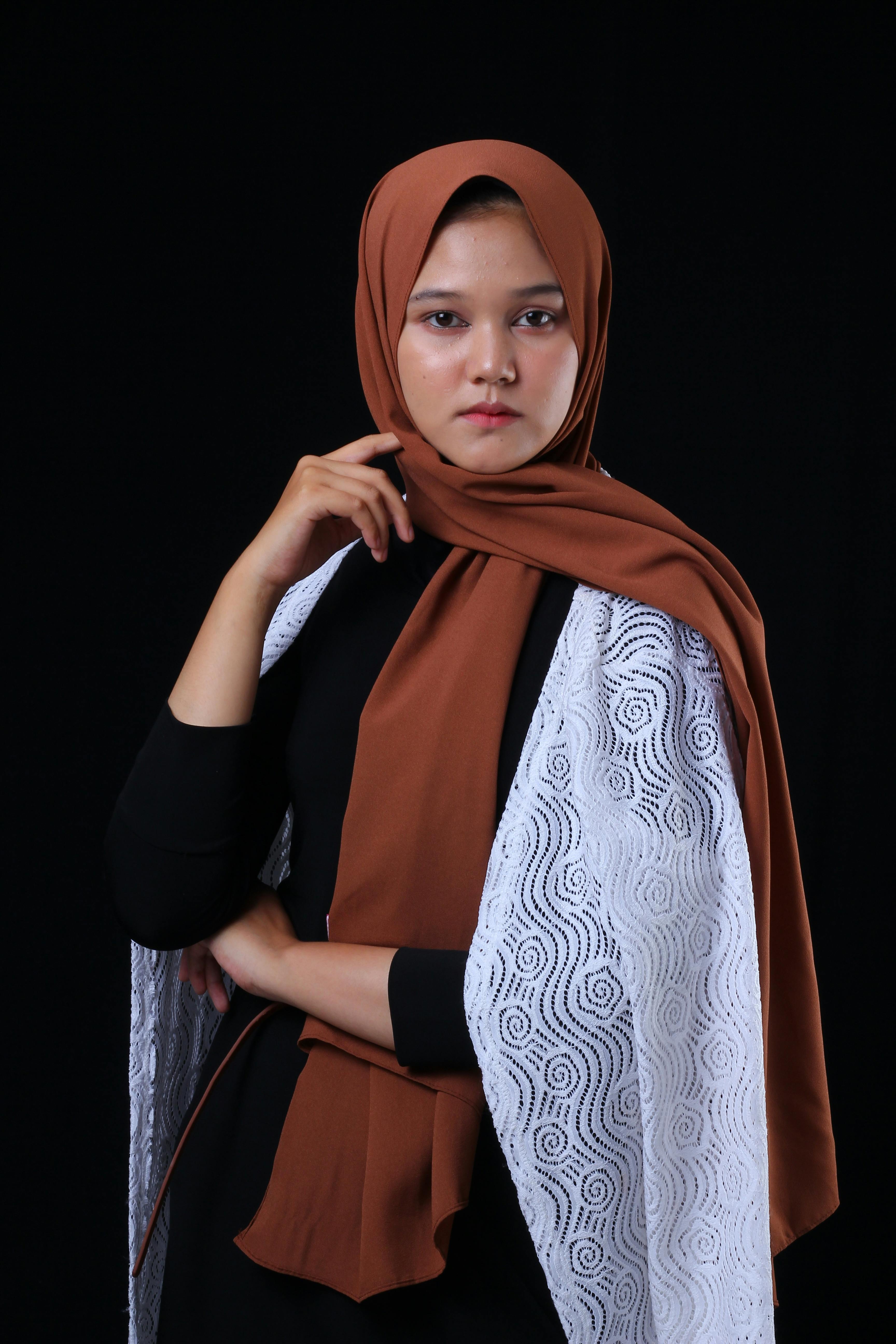 Black And White Photo Of Woman · Free Stock Photo