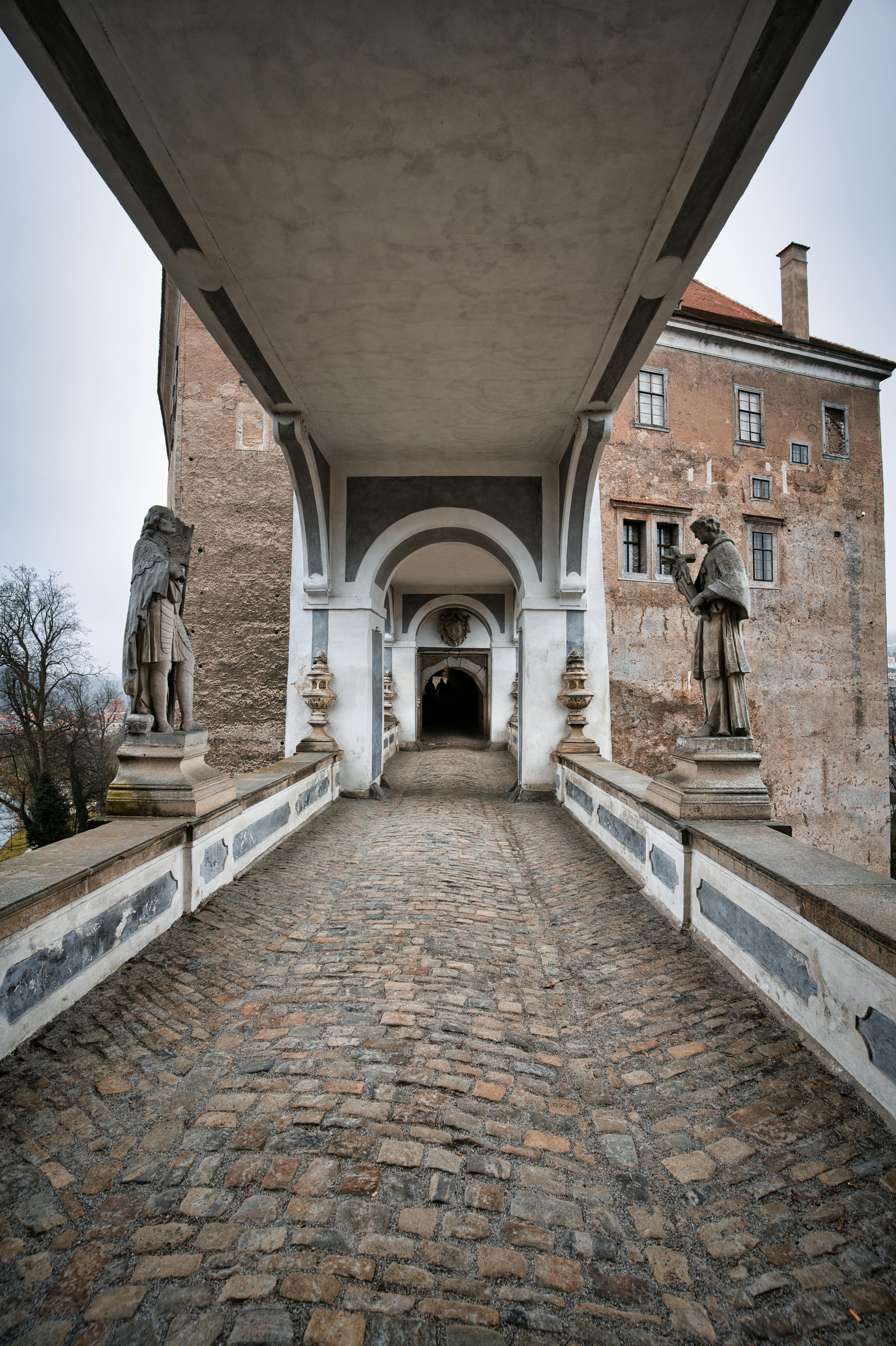 Historic Castle · Free Stock Photo