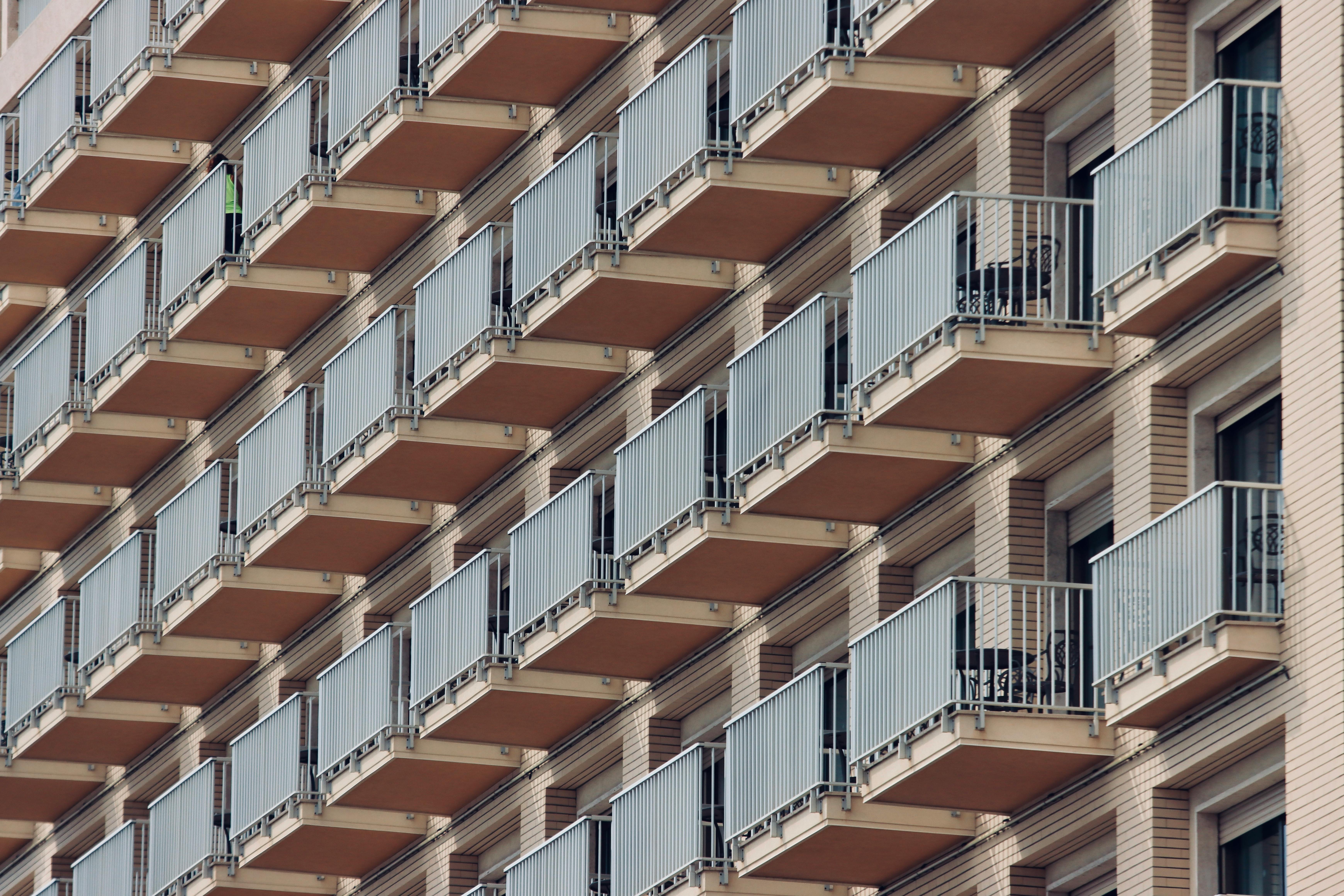 Close-Up Shot of an Apartment Building · Free Stock Photo