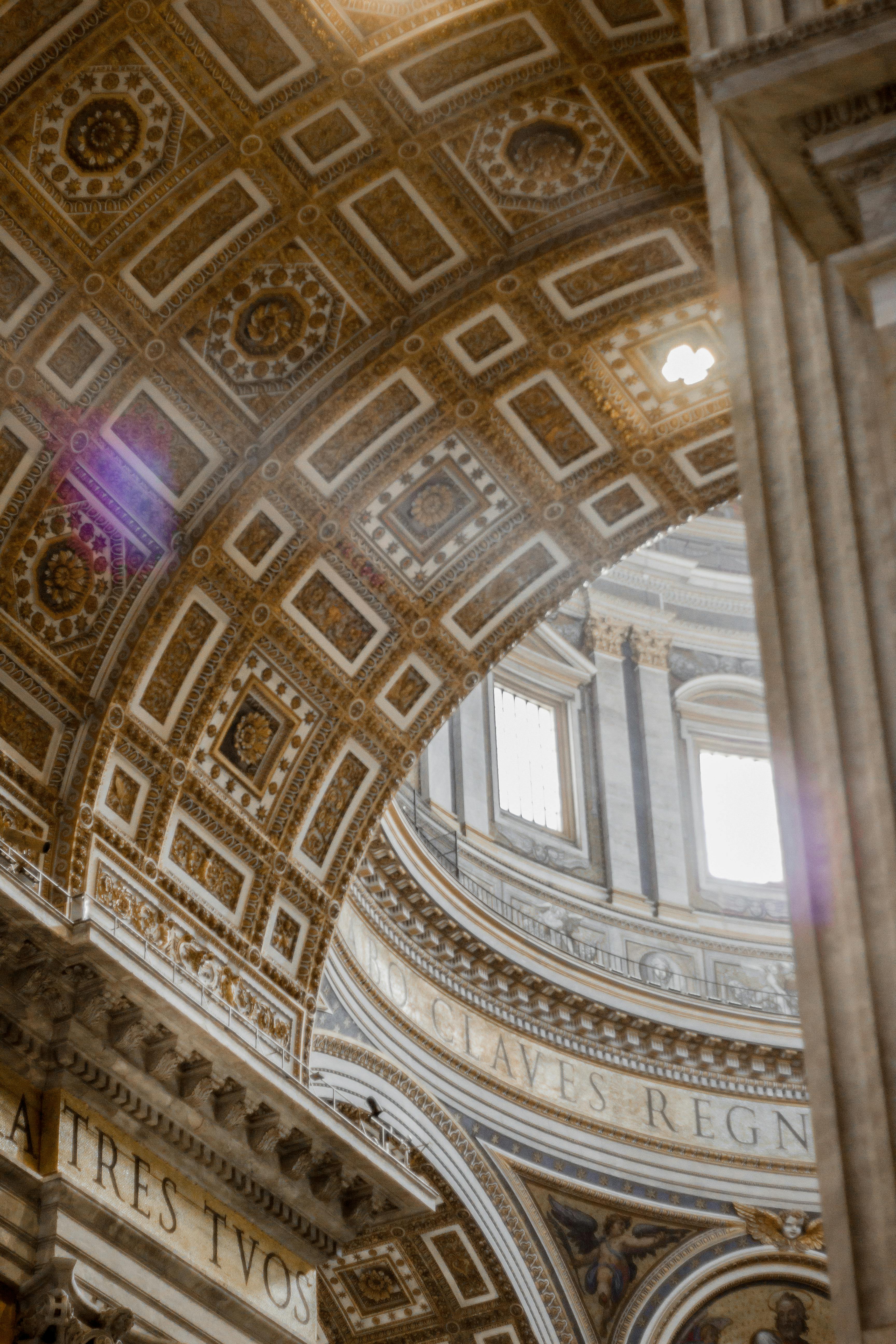 Vault of Saint Peter Basilica in Vatican · Free Stock Photo