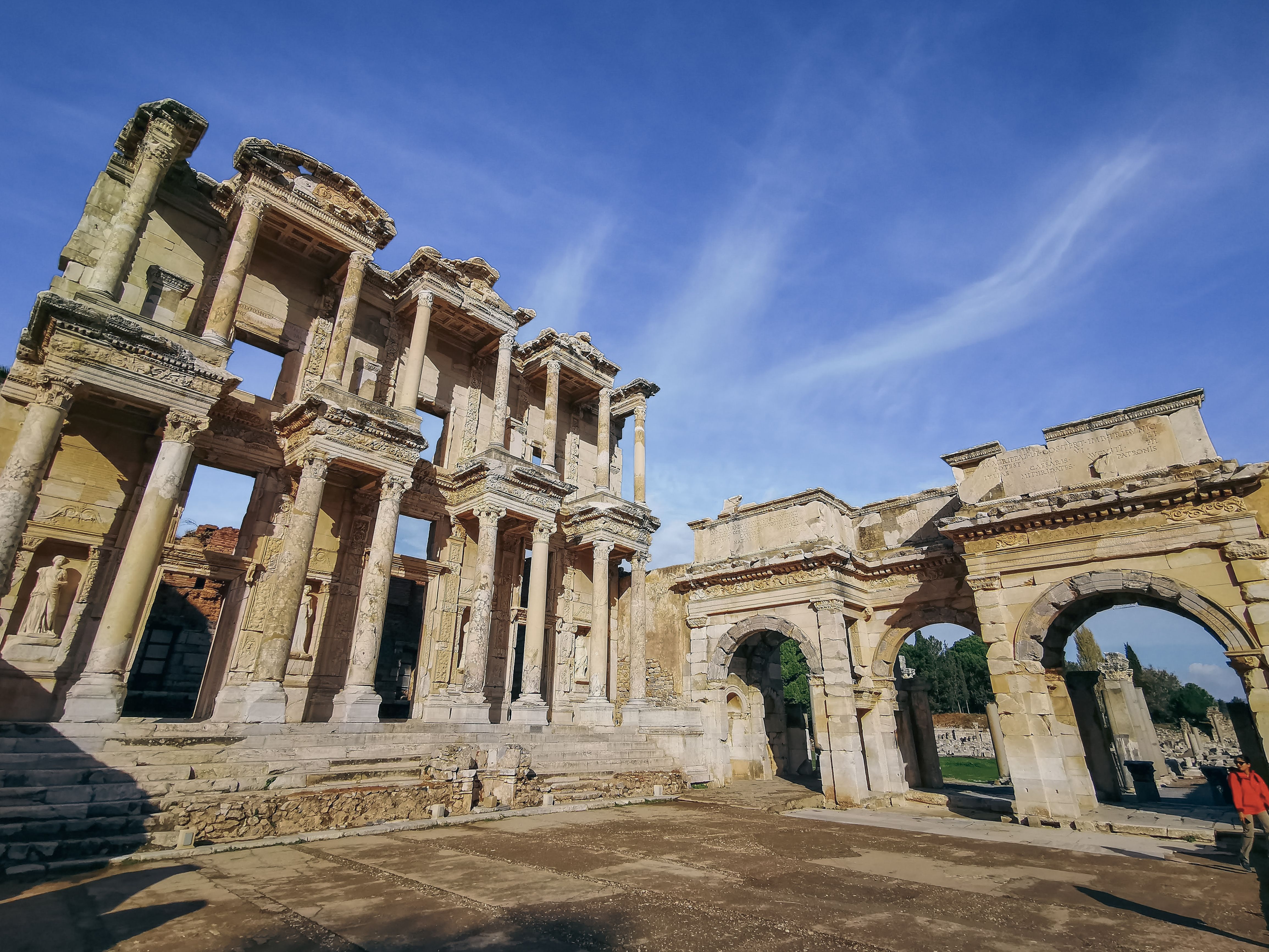 Blue Sky with Cloud over Ancient Ruins · Free Stock Photo