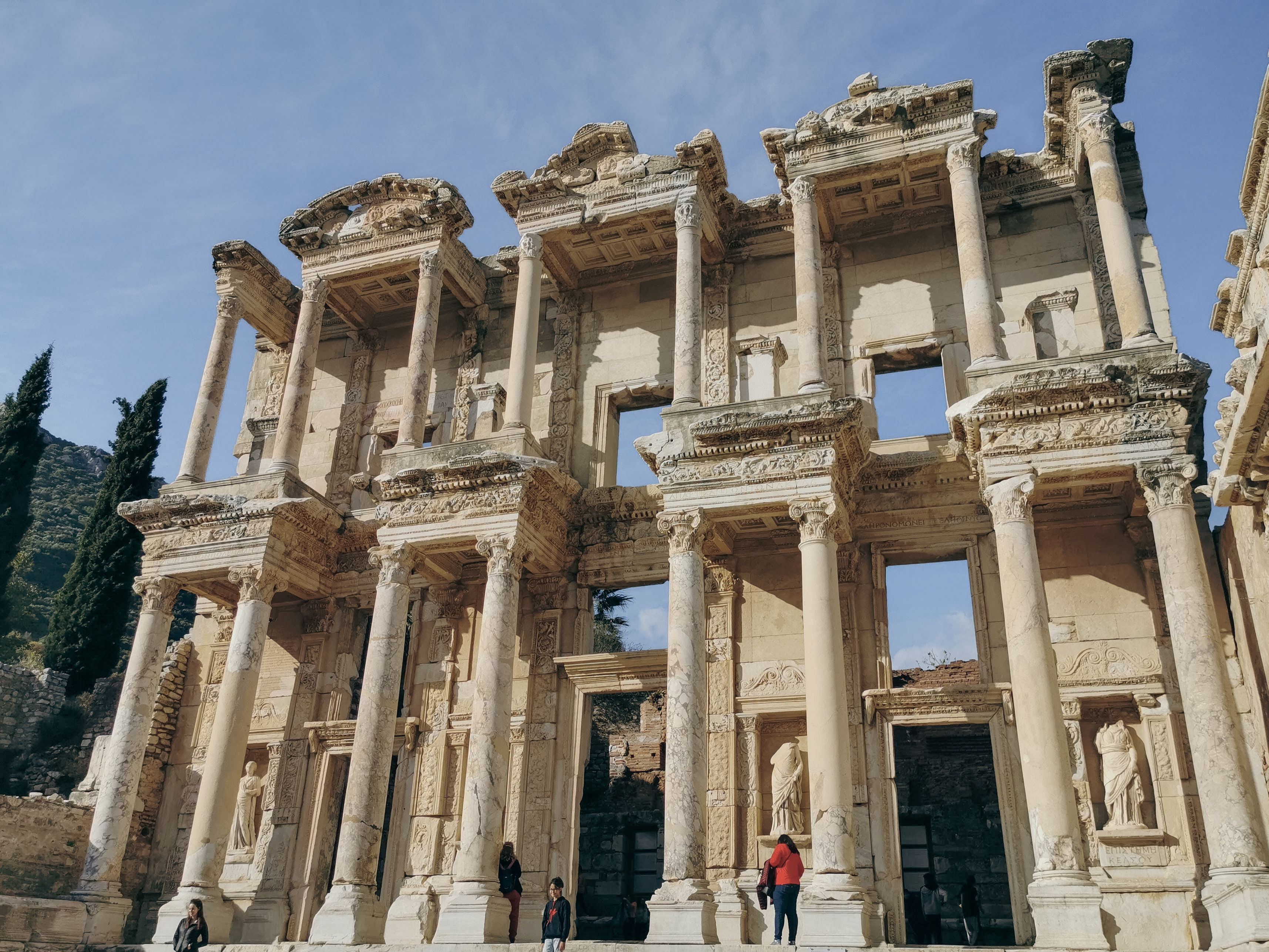 Low Angle Shot of the Ceiling of the Library of Celsus · Free Stock Photo