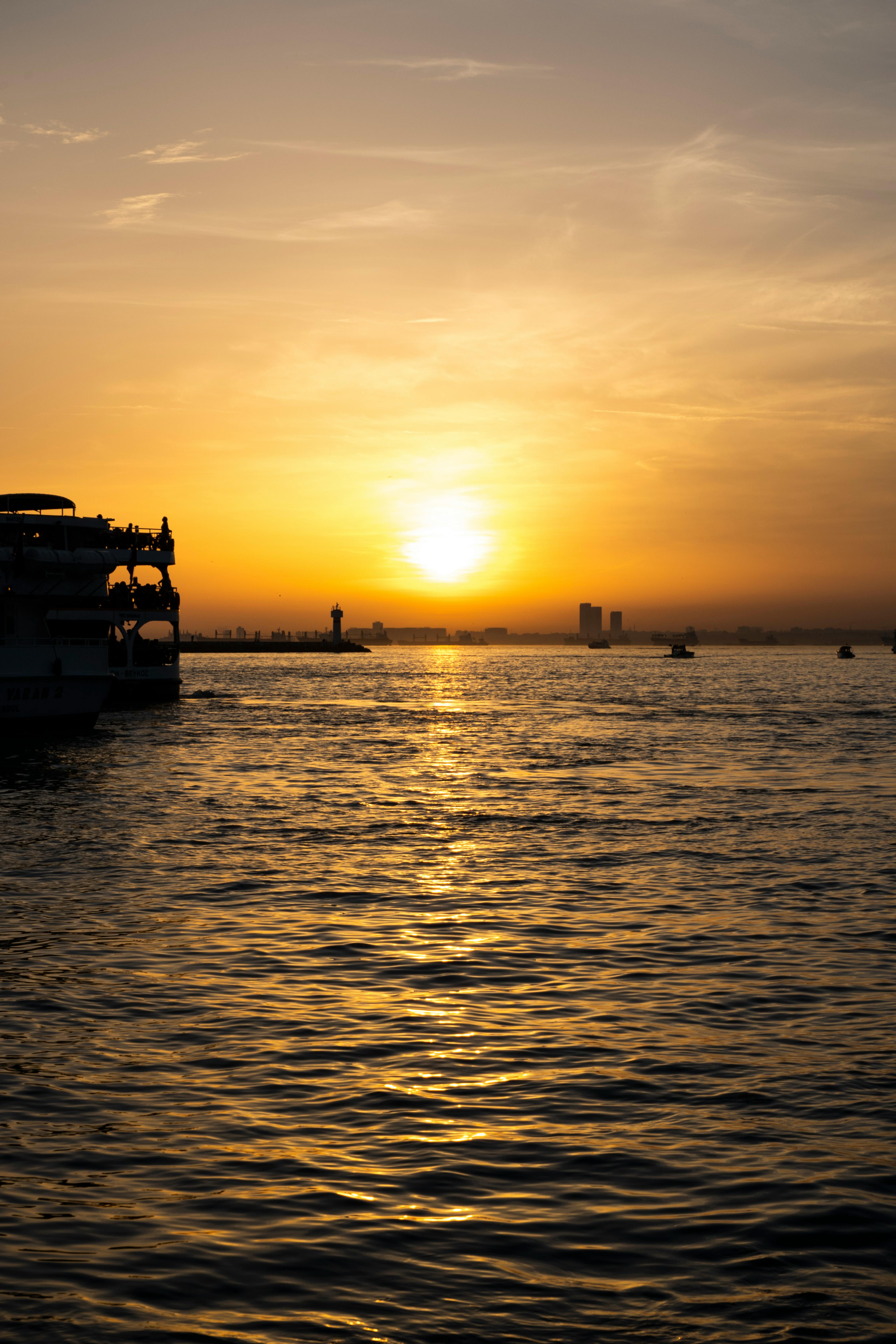 Sun On The Sea Photos, Download The BEST Free Sun On The Sea Stock ...