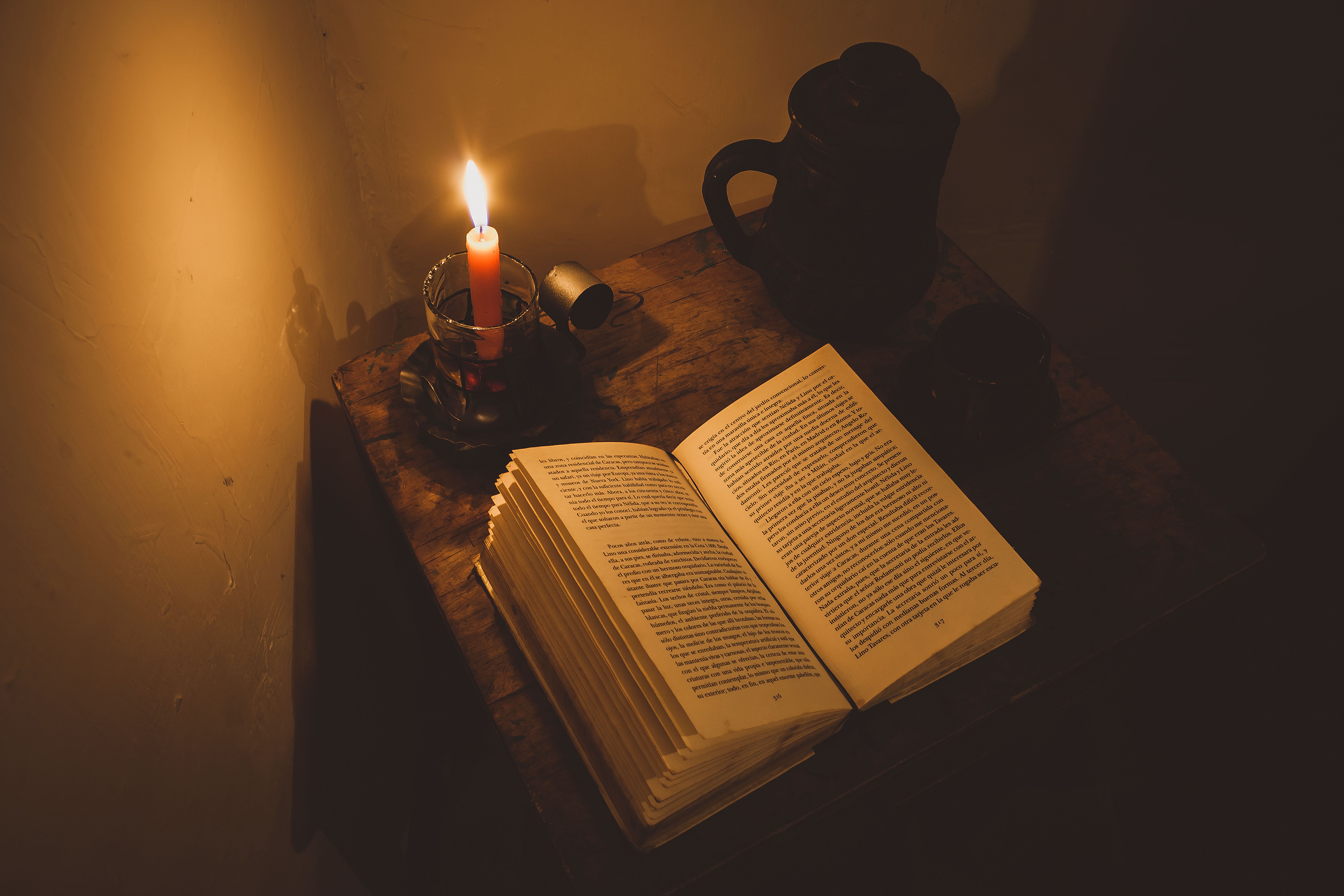 Libro Gu Photos, Download The BEST Free Libro Gu Stock Photos & HD Images