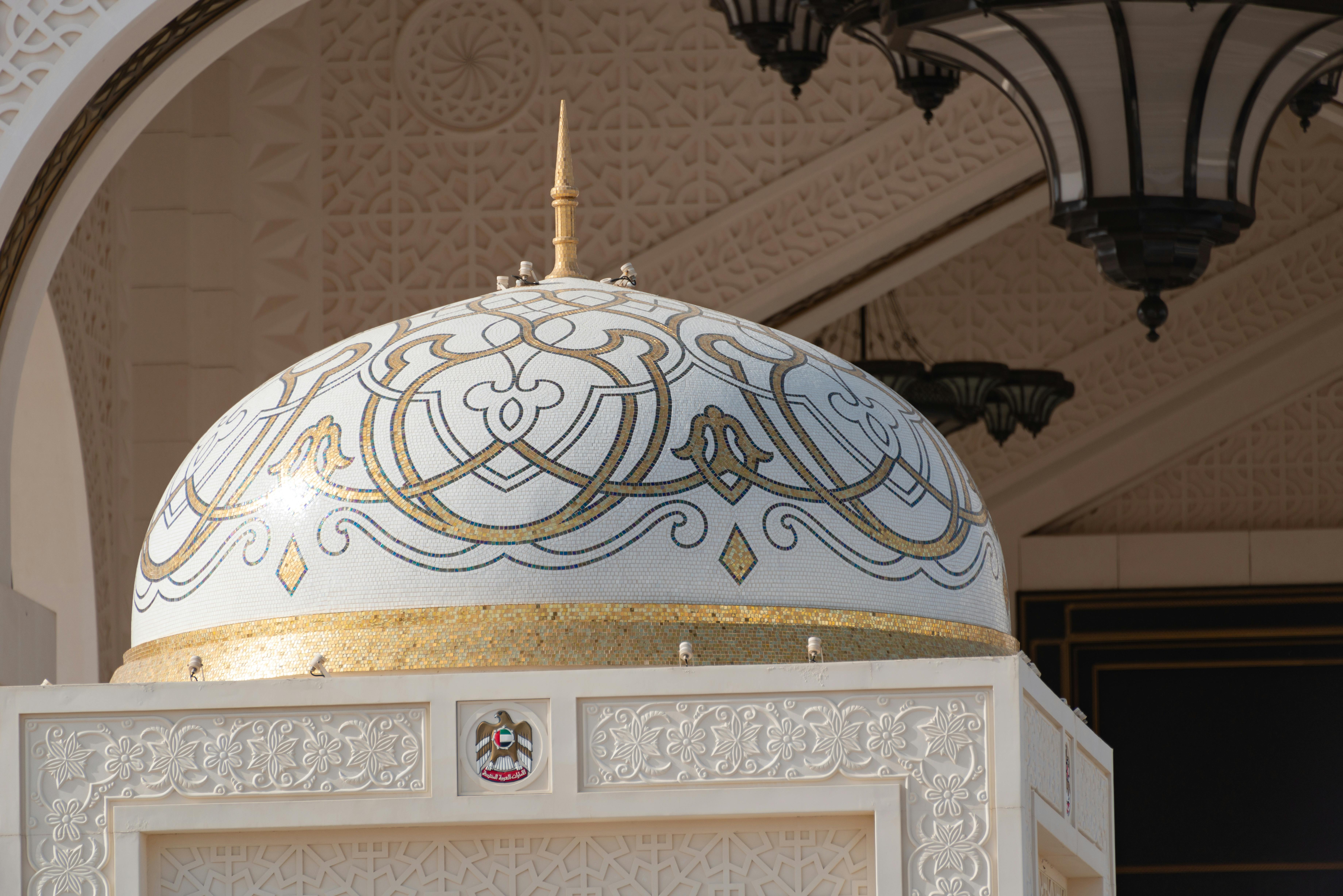 Cursed Building Photos, Download The BEST Free Cursed Building Stock ...