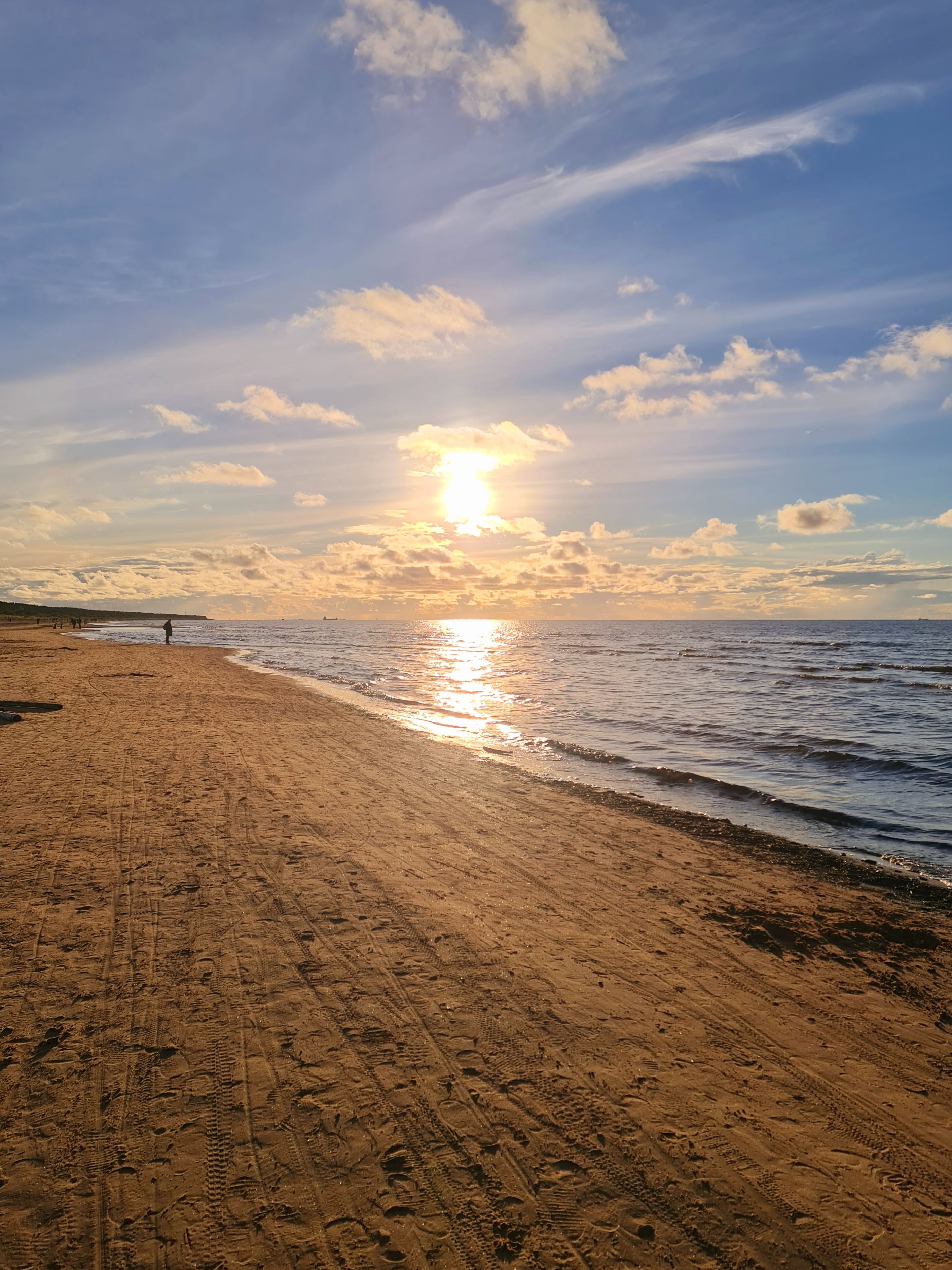 Ocean View During Sunset · Free Stock Photo
