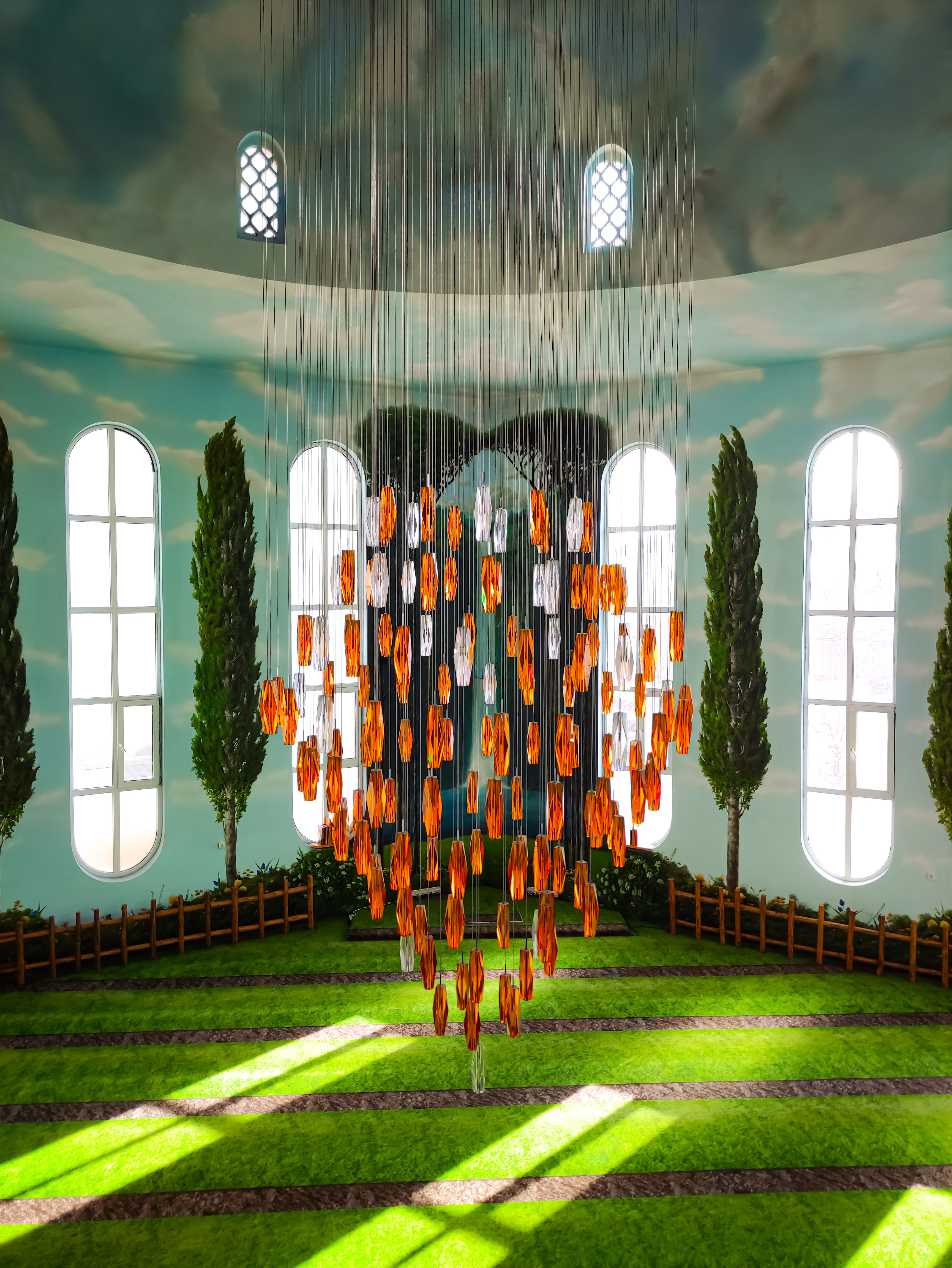 Installation Art in a Room · Free Stock Photo