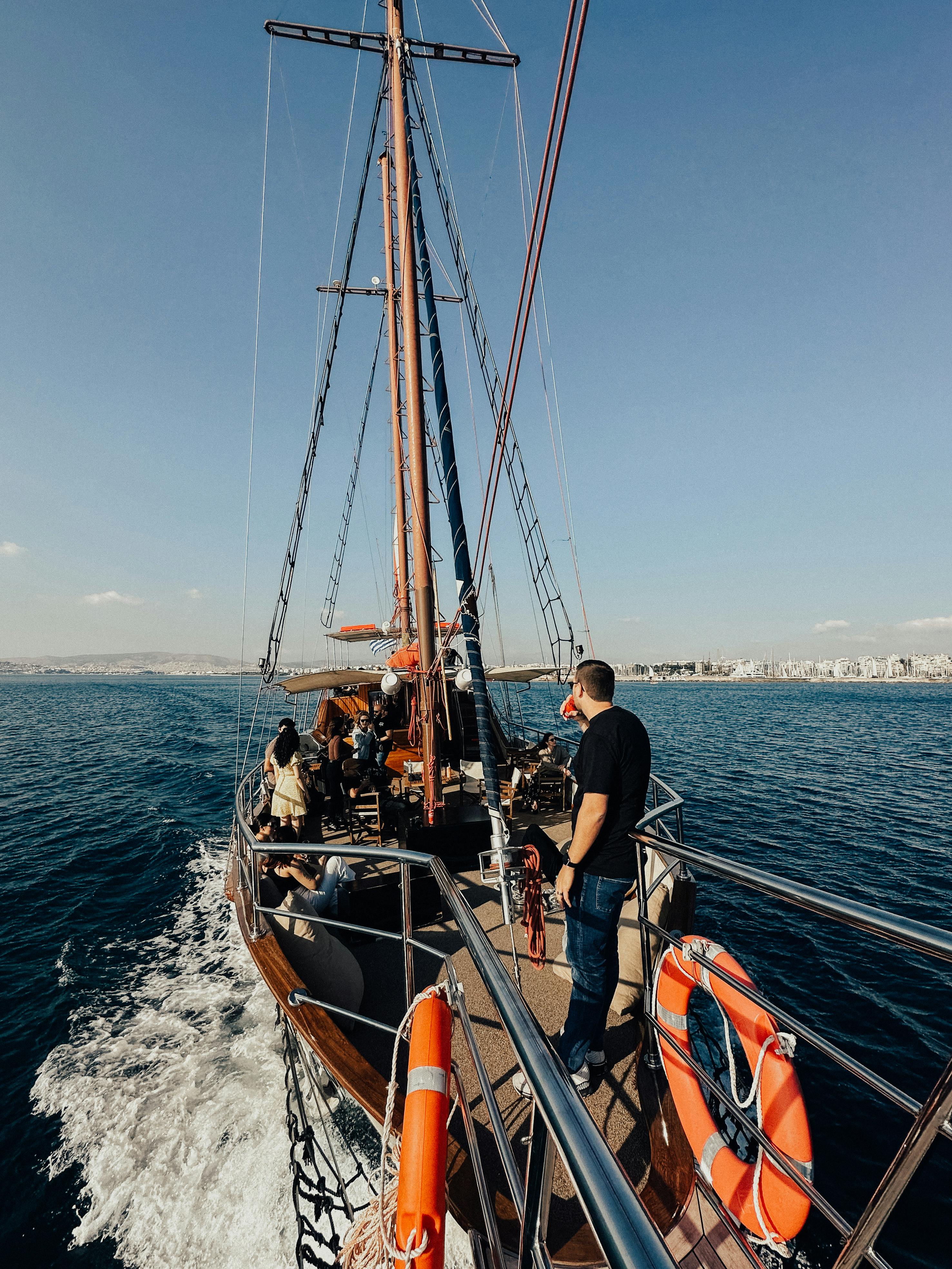 Sailboat Anchored in the Bay · Free Stock Photo