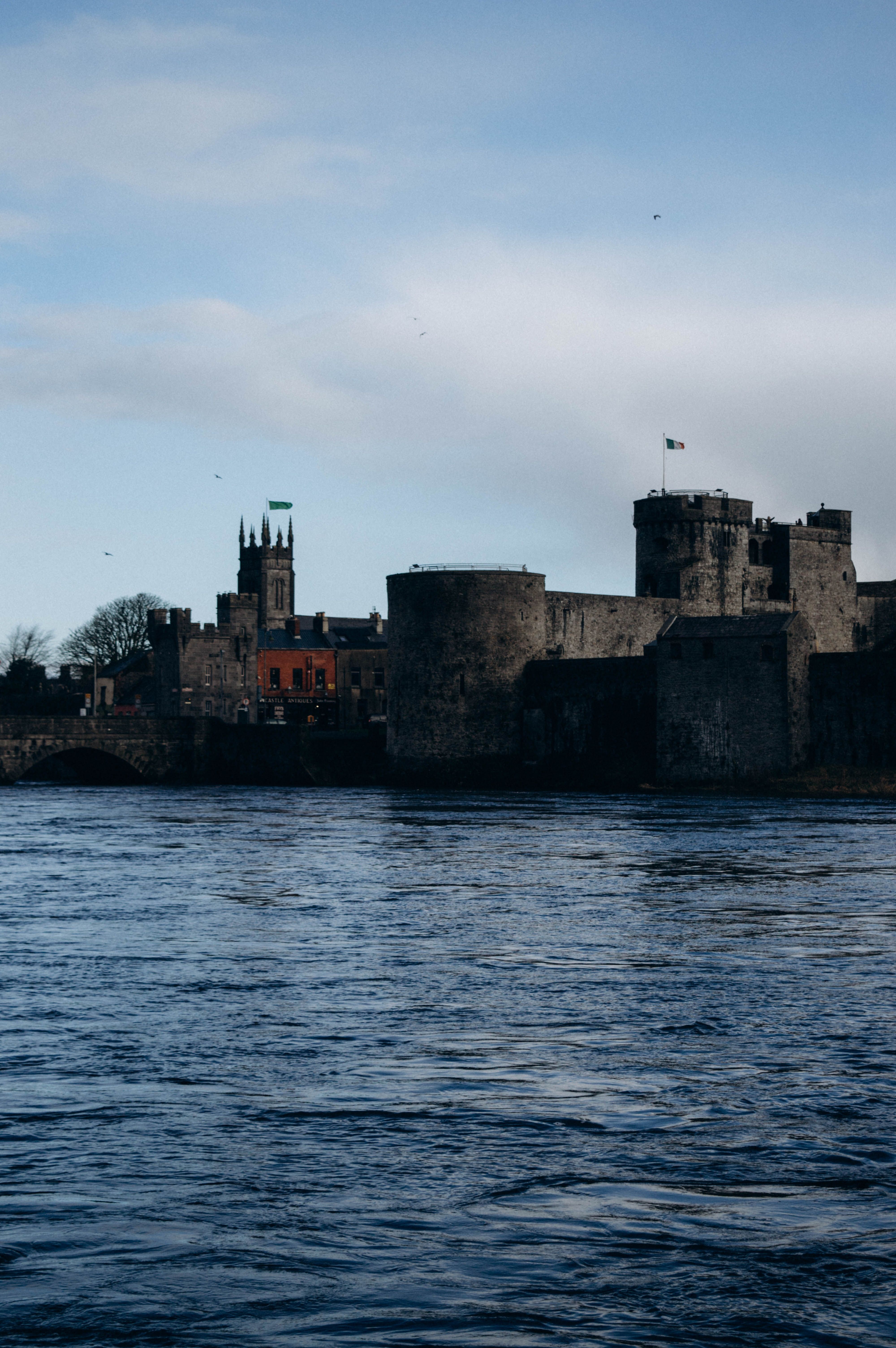 Irish Kings Photos, Download The BEST Free Irish Kings Stock Photos ...