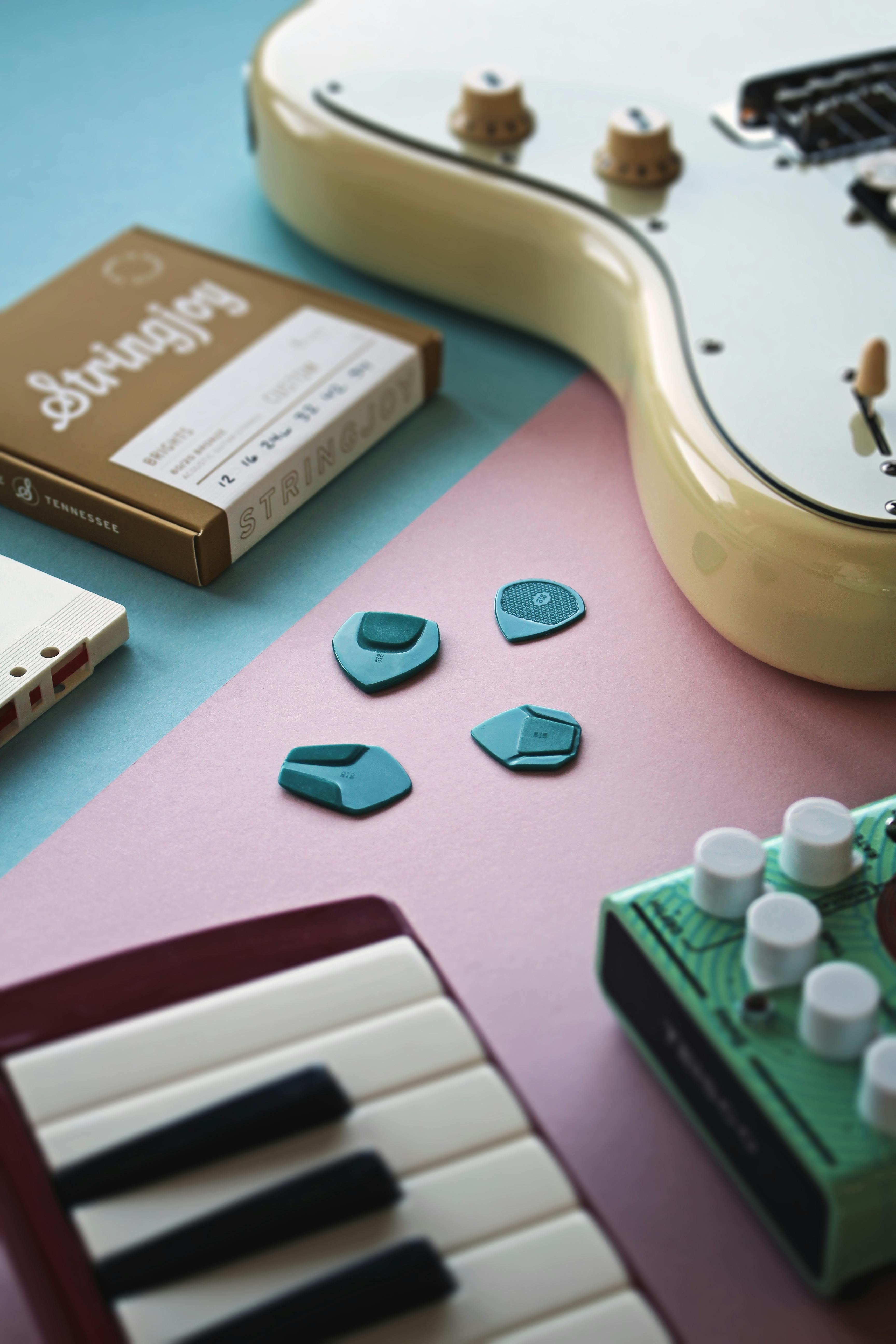 Close-up of Musical Instrument Items · Free Stock Photo