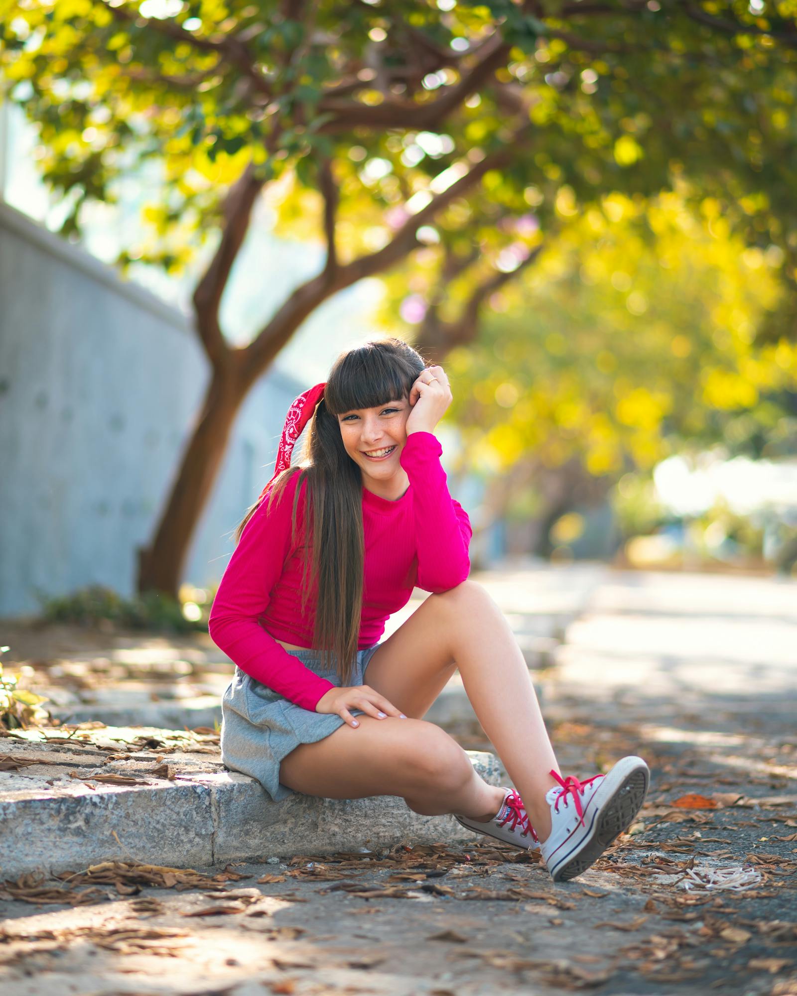 Girl Wearing Shorts Photos, Download The BEST Free Girl Wearing Shorts ...