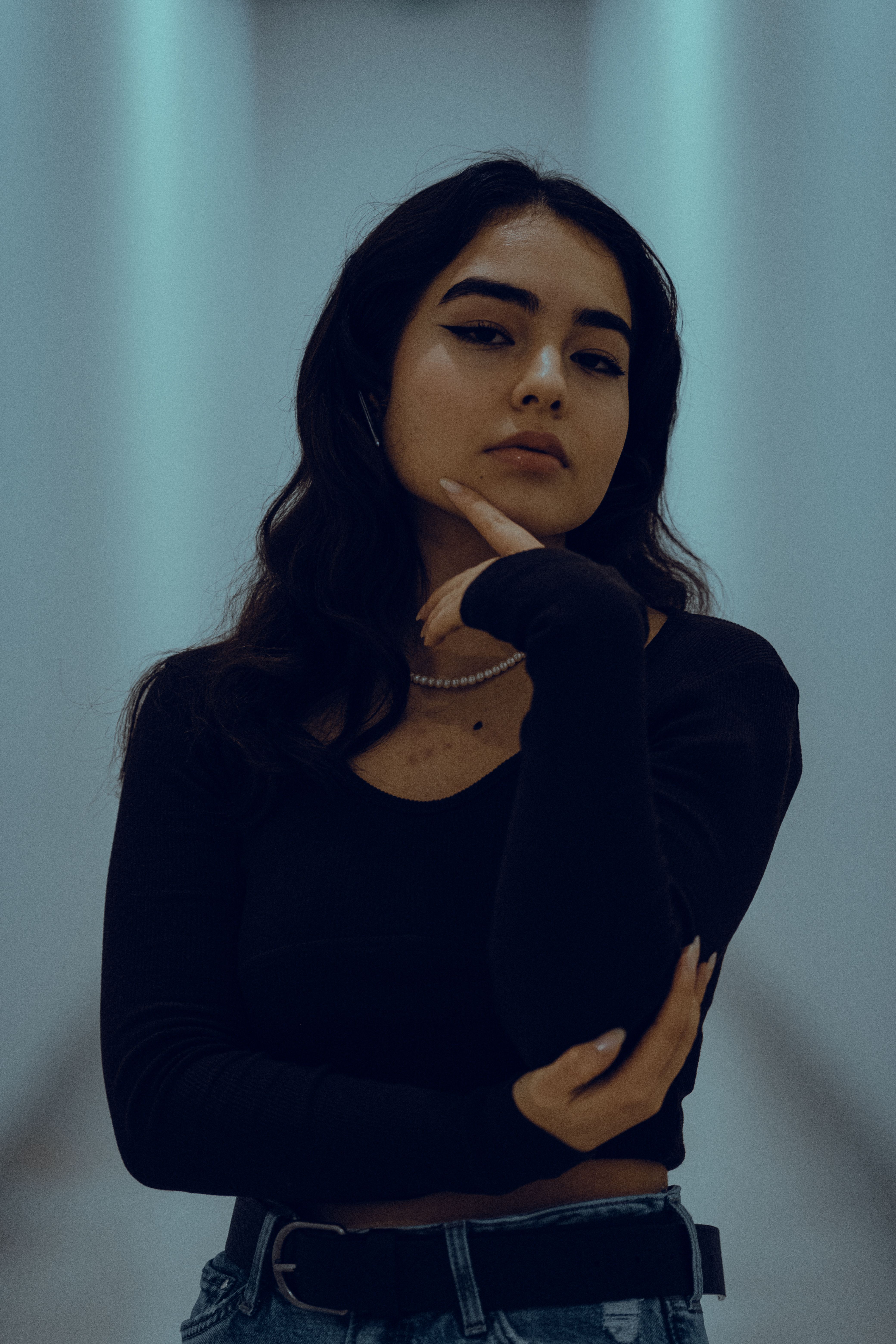 Portrait of Thinking Woman · Free Stock Photo