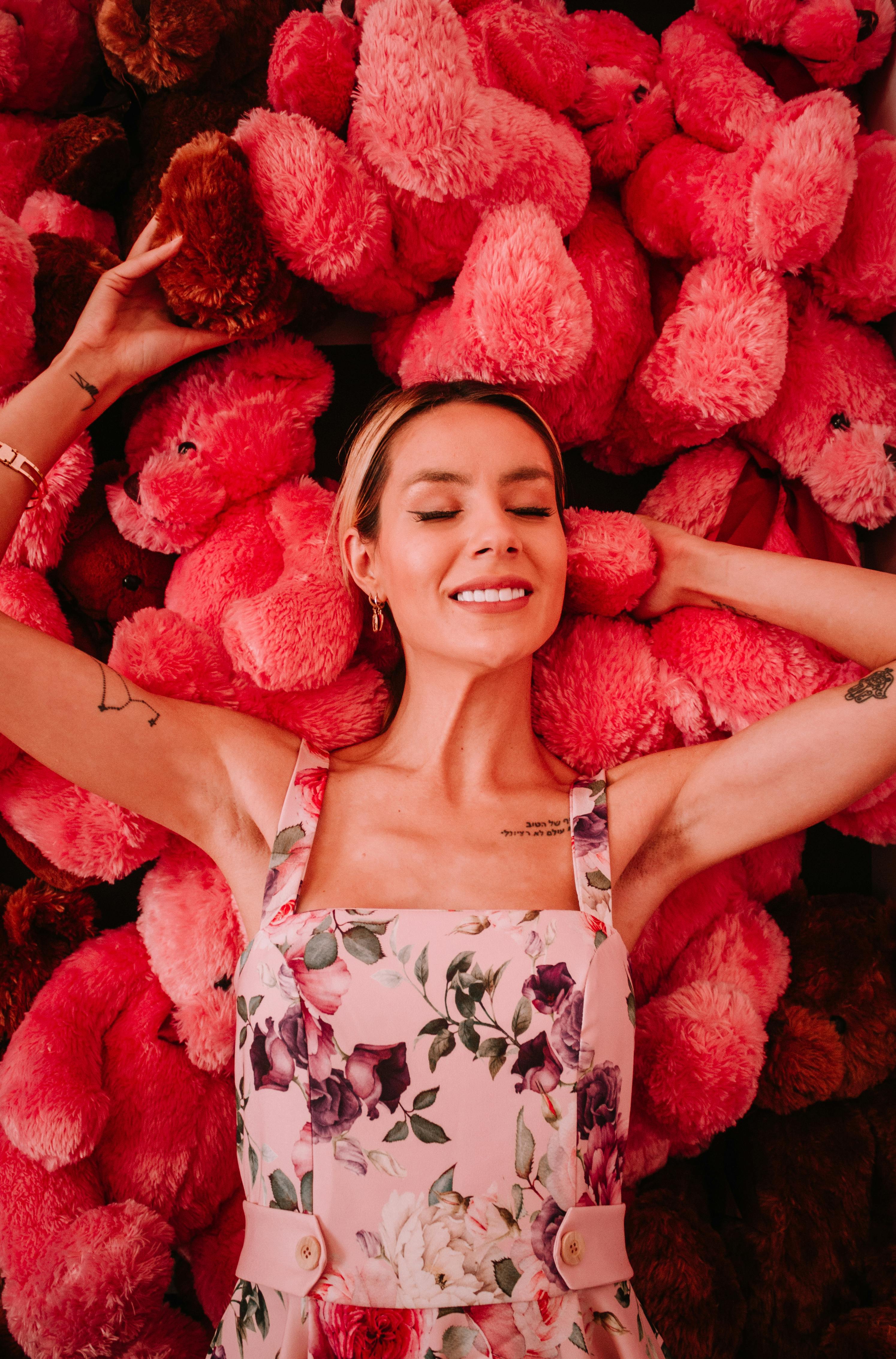 Happy Person Animated Photos, Download Free Happy Person Animated Stock ...