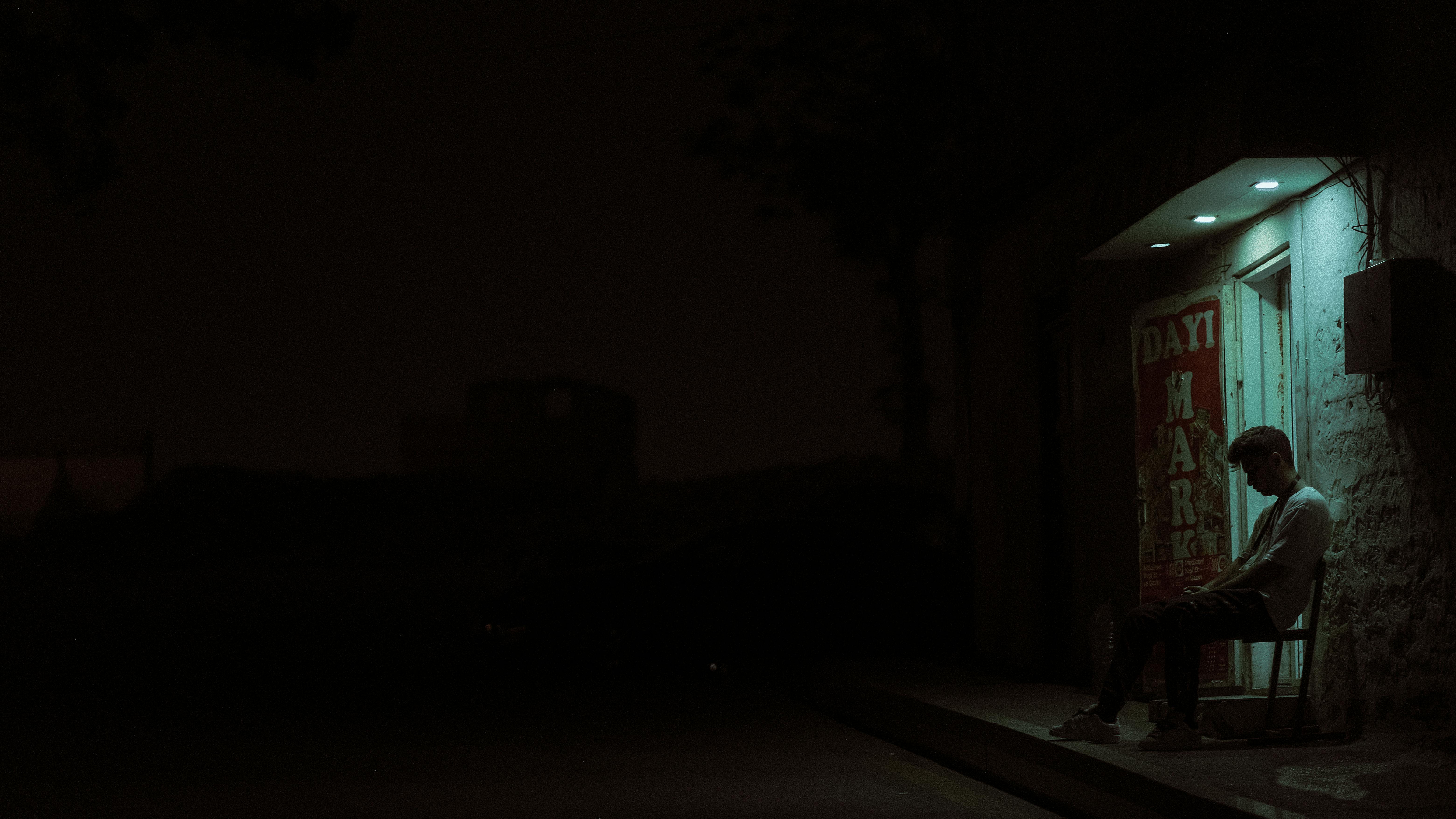 Brown Painted Wall on Dim Light · Free Stock Photo