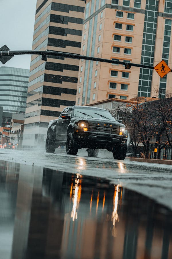 Car In Rain Wallpapers Photos, Download The BEST Free Car In Rain ...