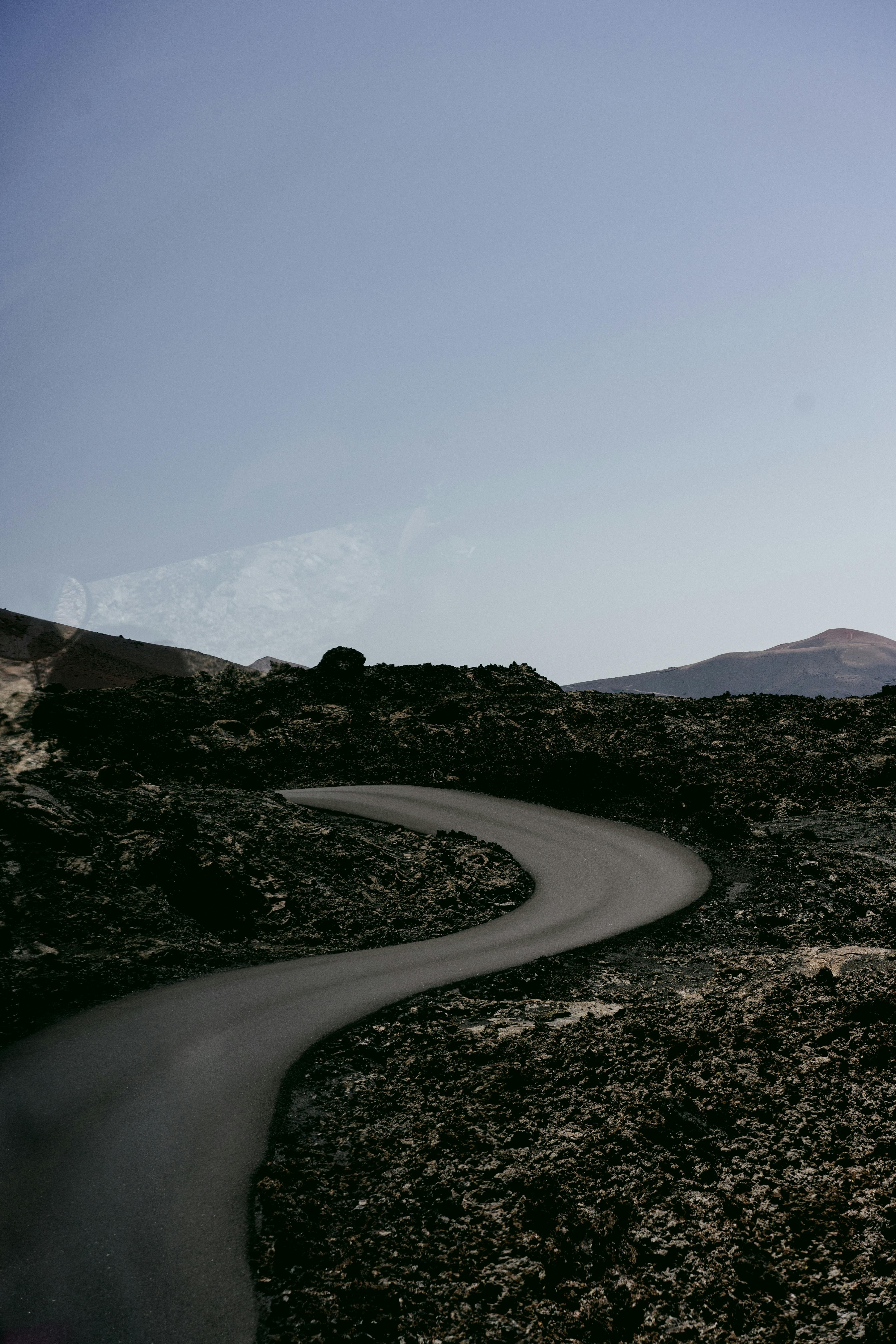 Road in Wasteland · Free Stock Photo