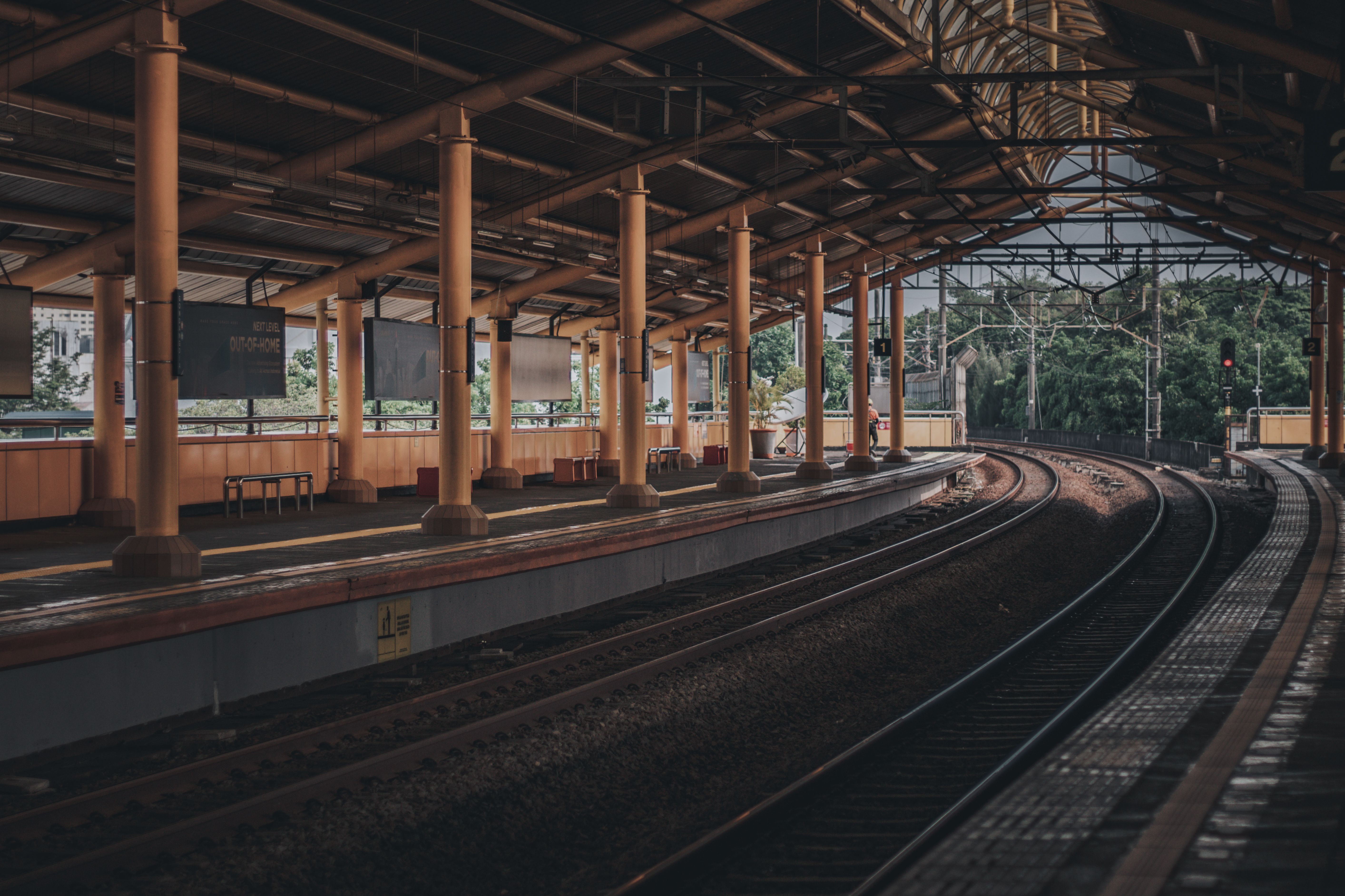 Foto stok gratis tentang angkutan, angkutan kota, arsitektur ...