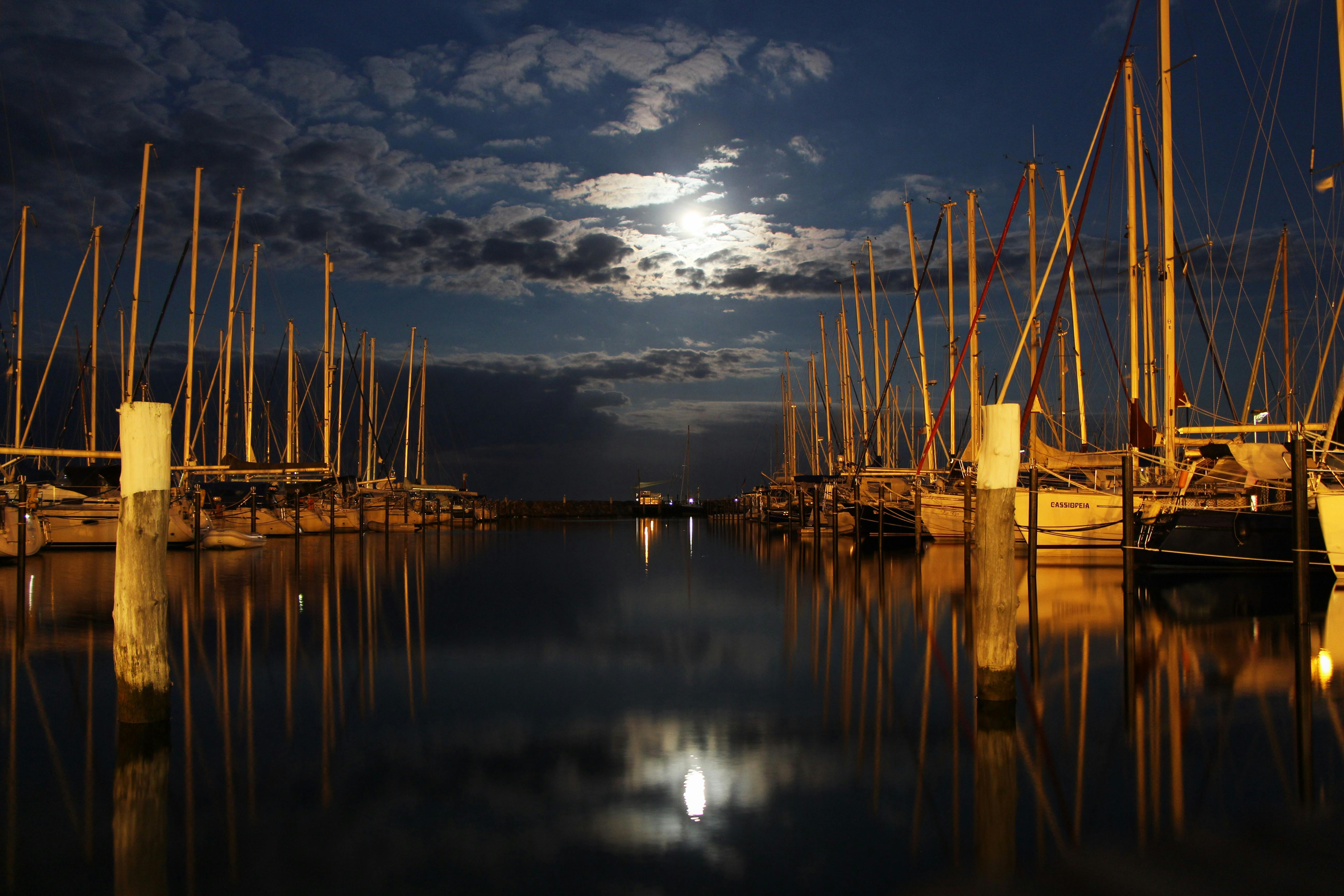 Free stock photo of Baltic Sea, boats, full moon