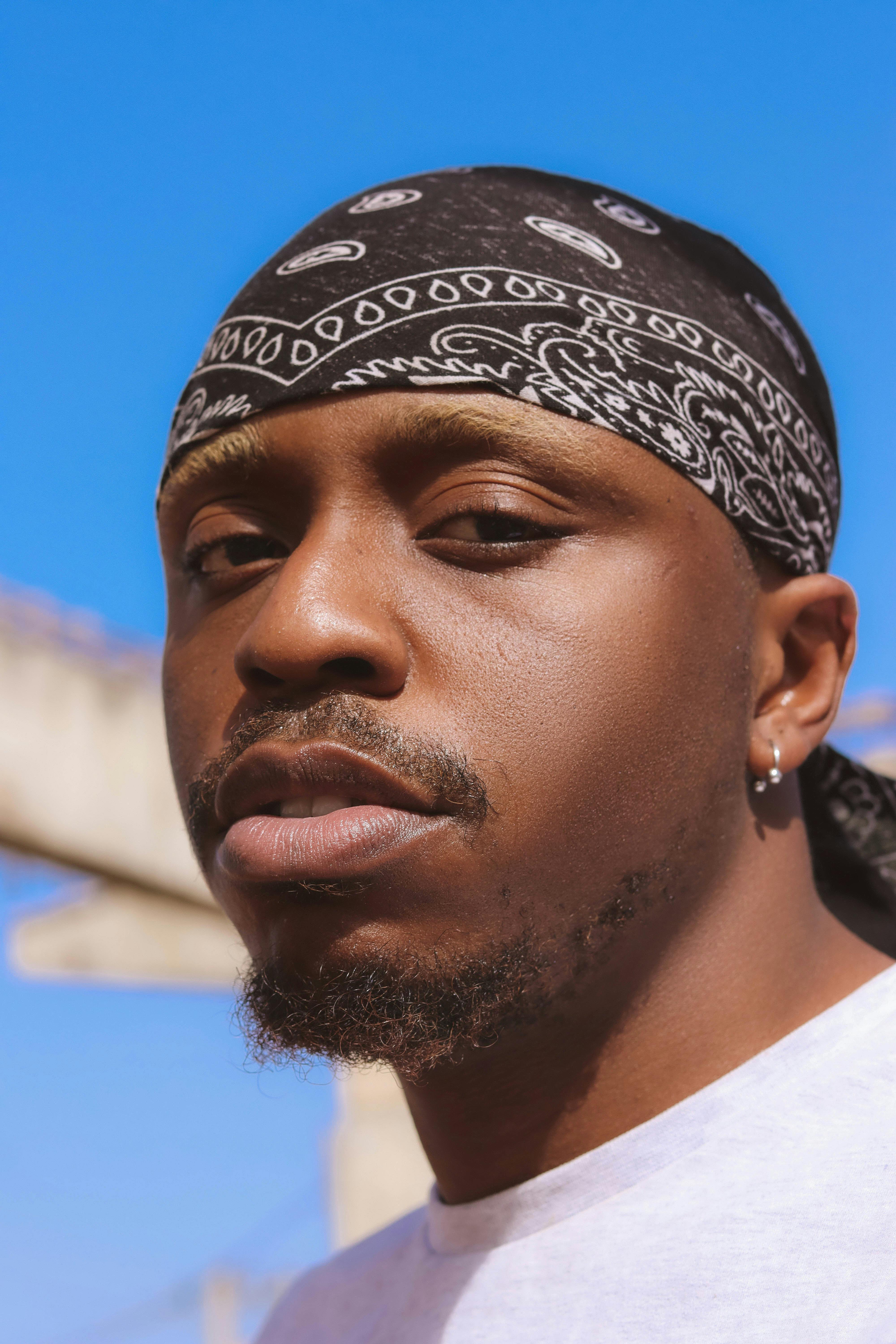 Man Face With Guns Photos, Download The BEST Free Man Face With Guns ...