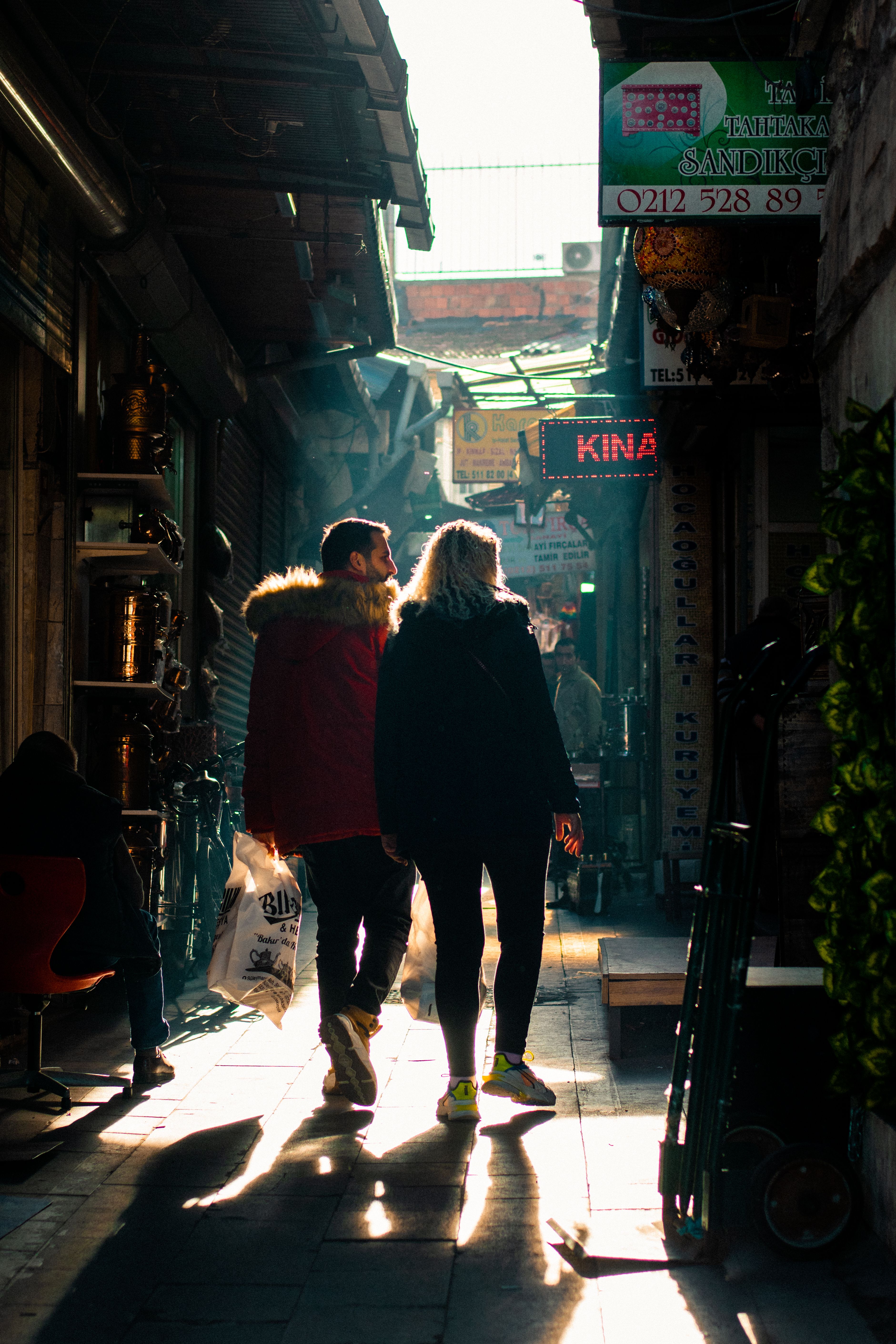 People on City Street · Free Stock Photo