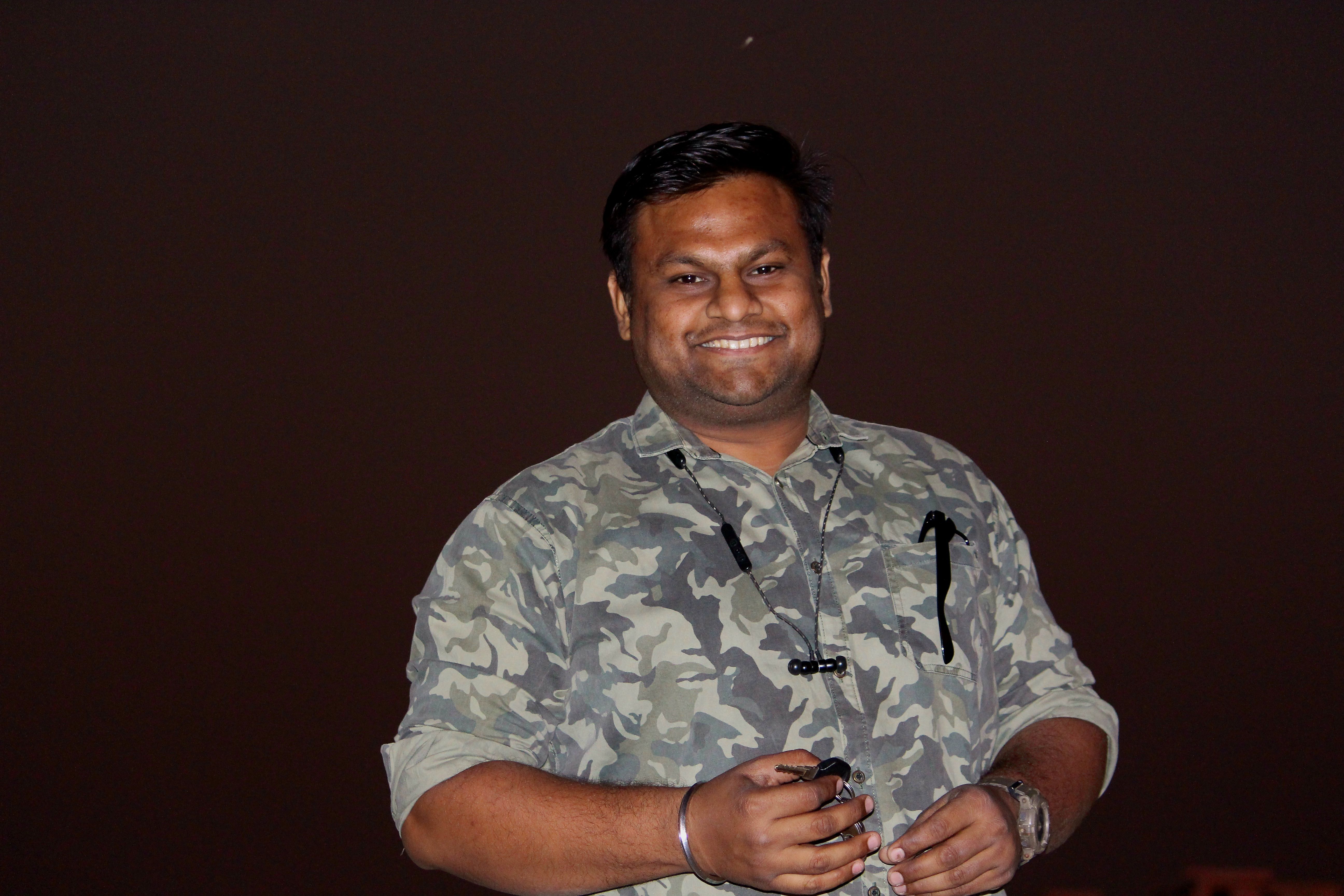 Human Portrait 12 Photos & Videos Collected by RonaK PitambeR ChoudharY