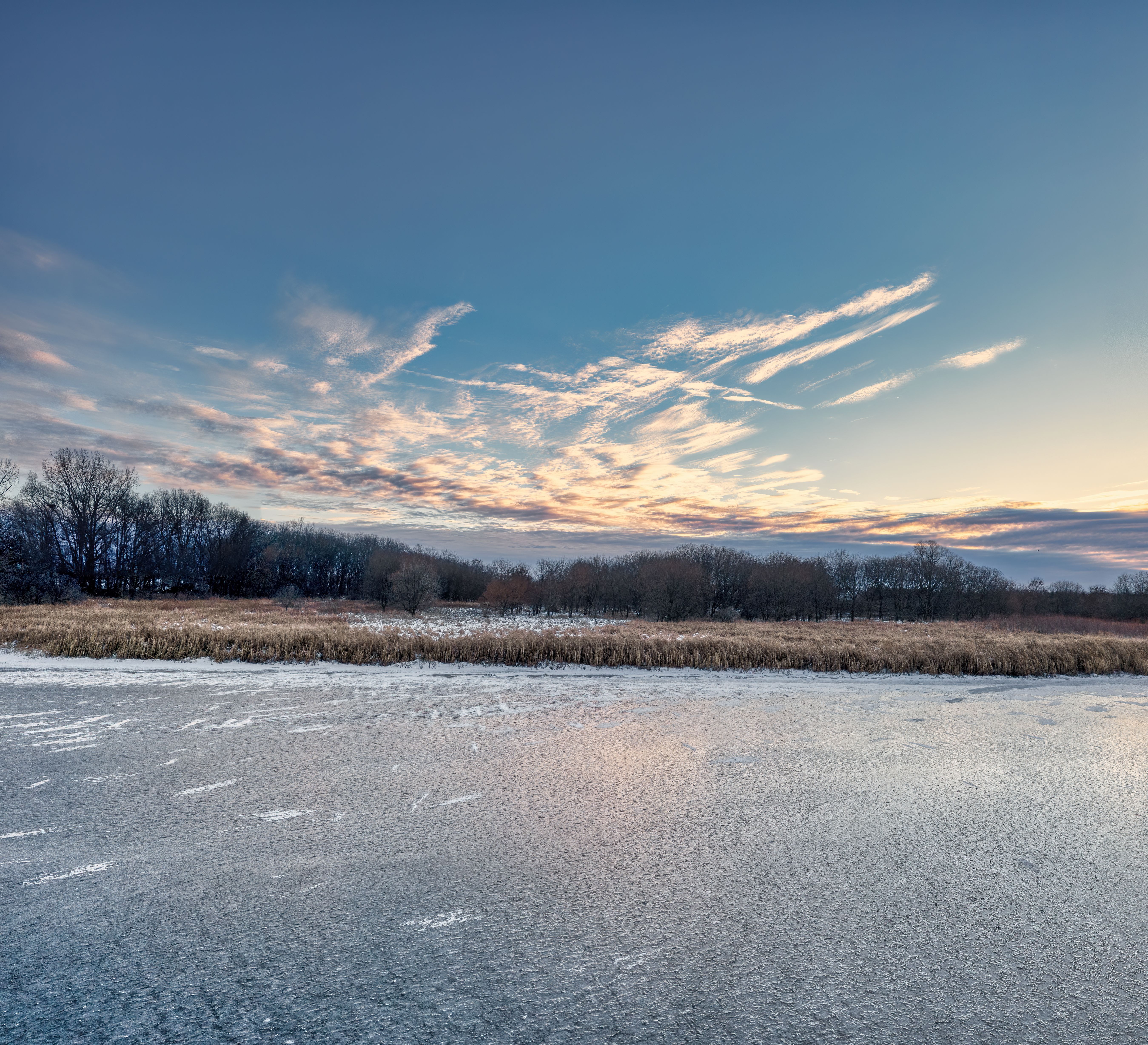 Frozen Lake under Blue Sky · Free Stock Photo