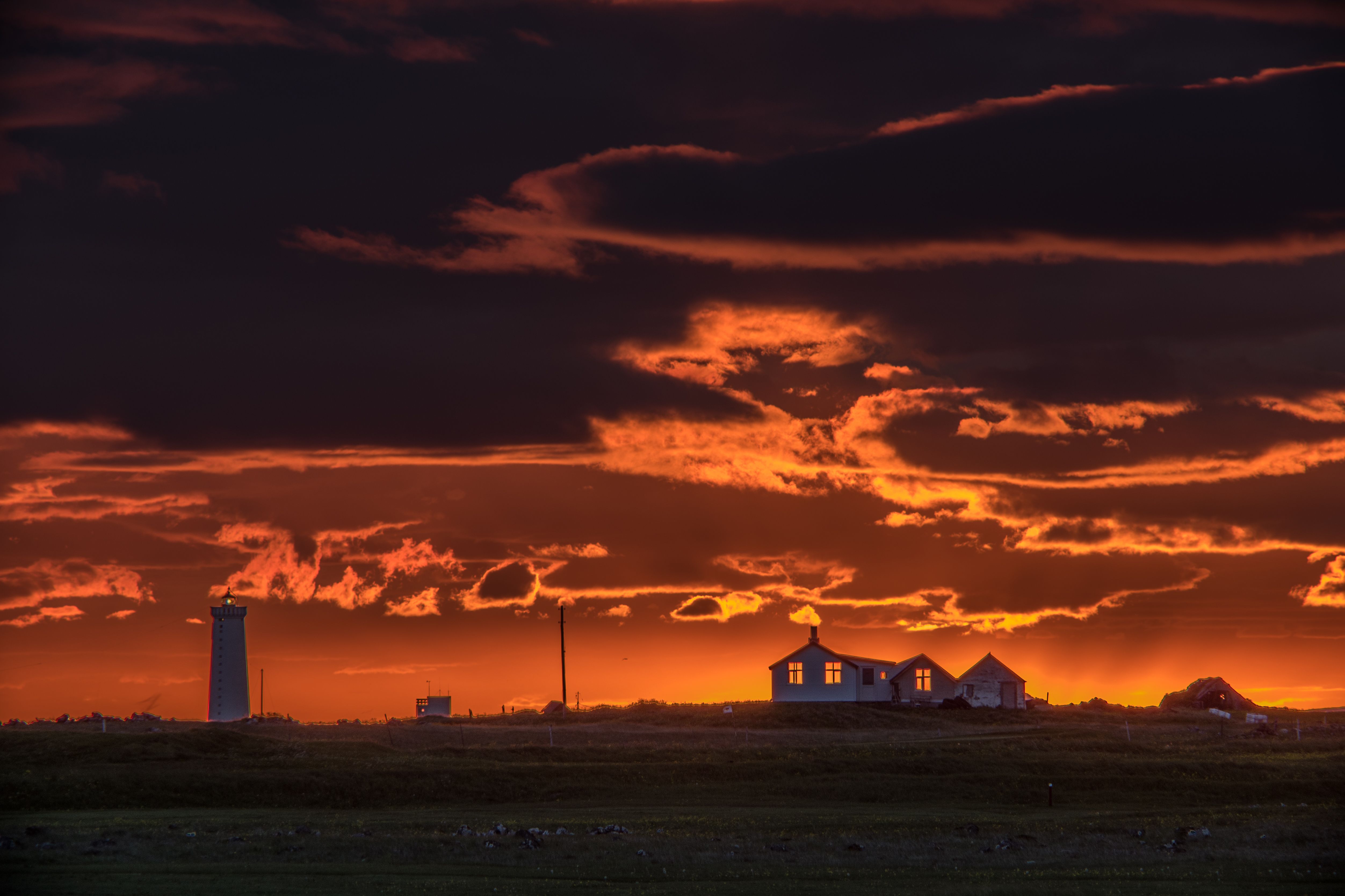 View of a Farm at Dusk · Free Stock Photo
