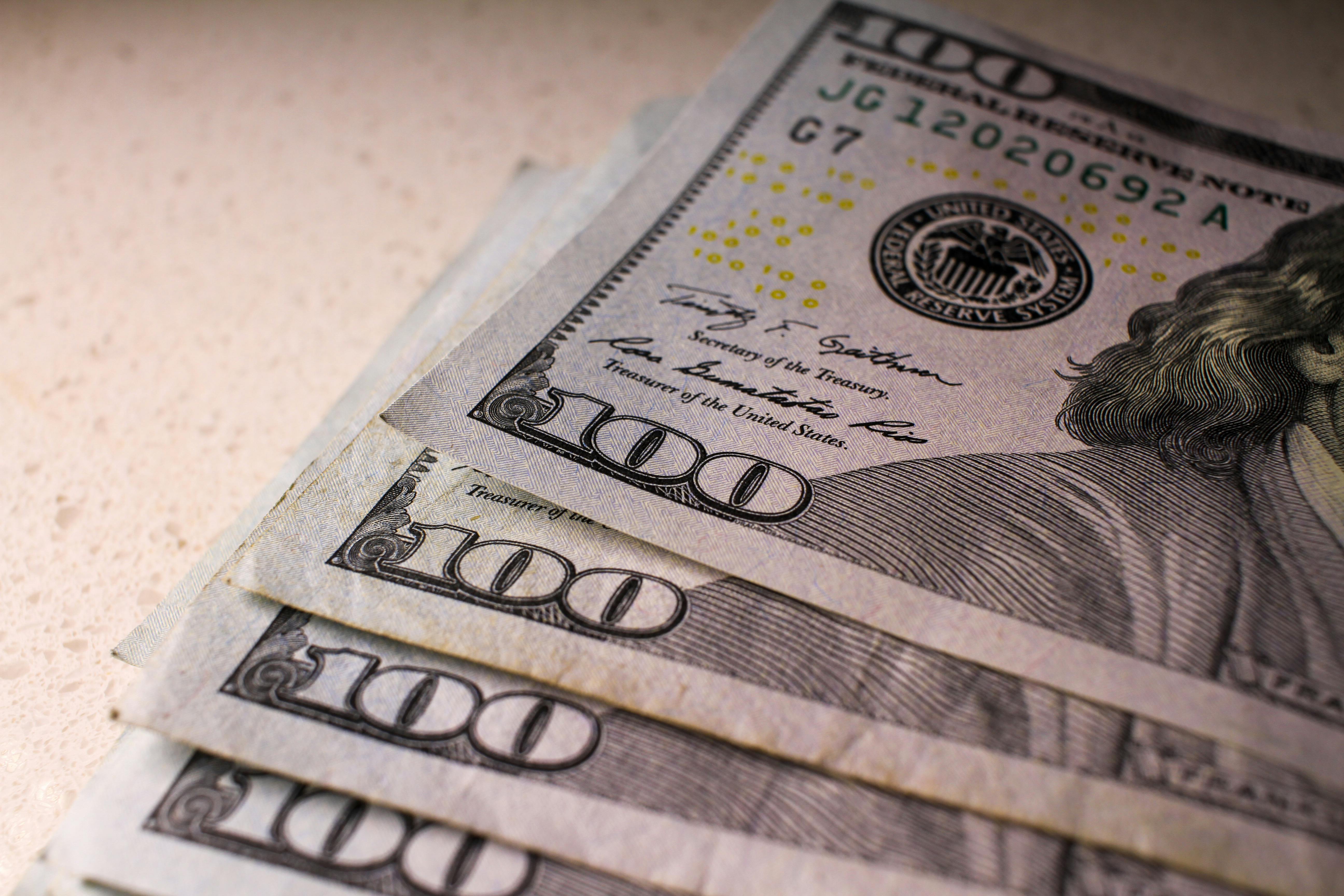 Banknote in Close Up · Free Stock Photo