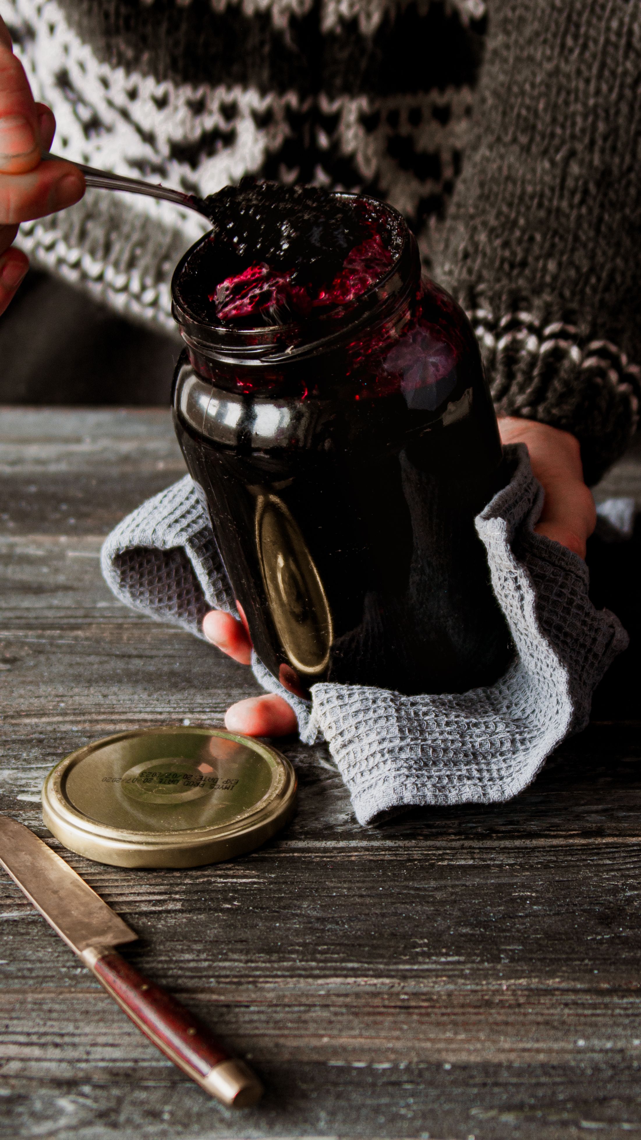 Hand Closing Jar with Jam · Free Stock Photo