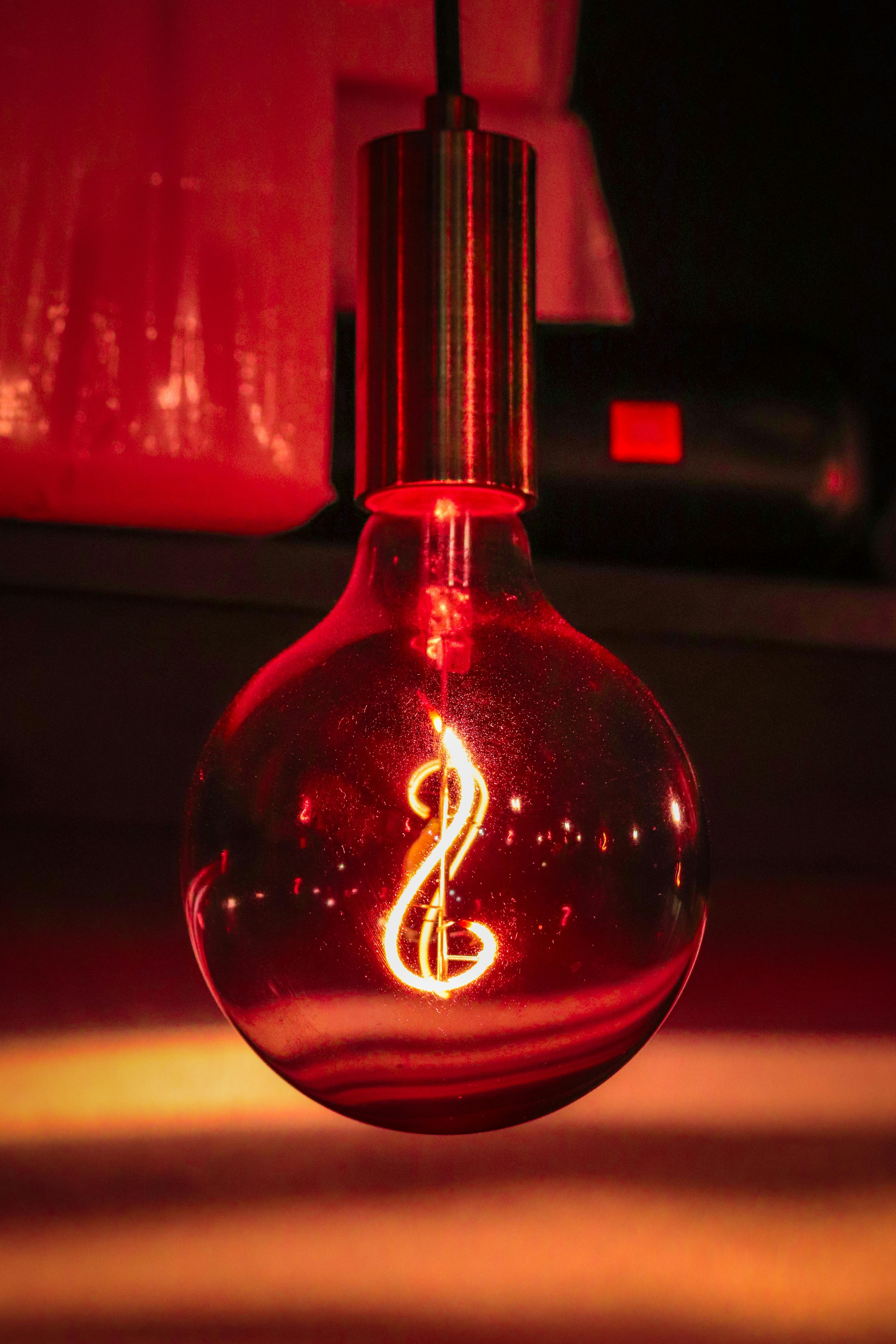 Close-Up Shot of a Light Bulb · Free Stock Photo