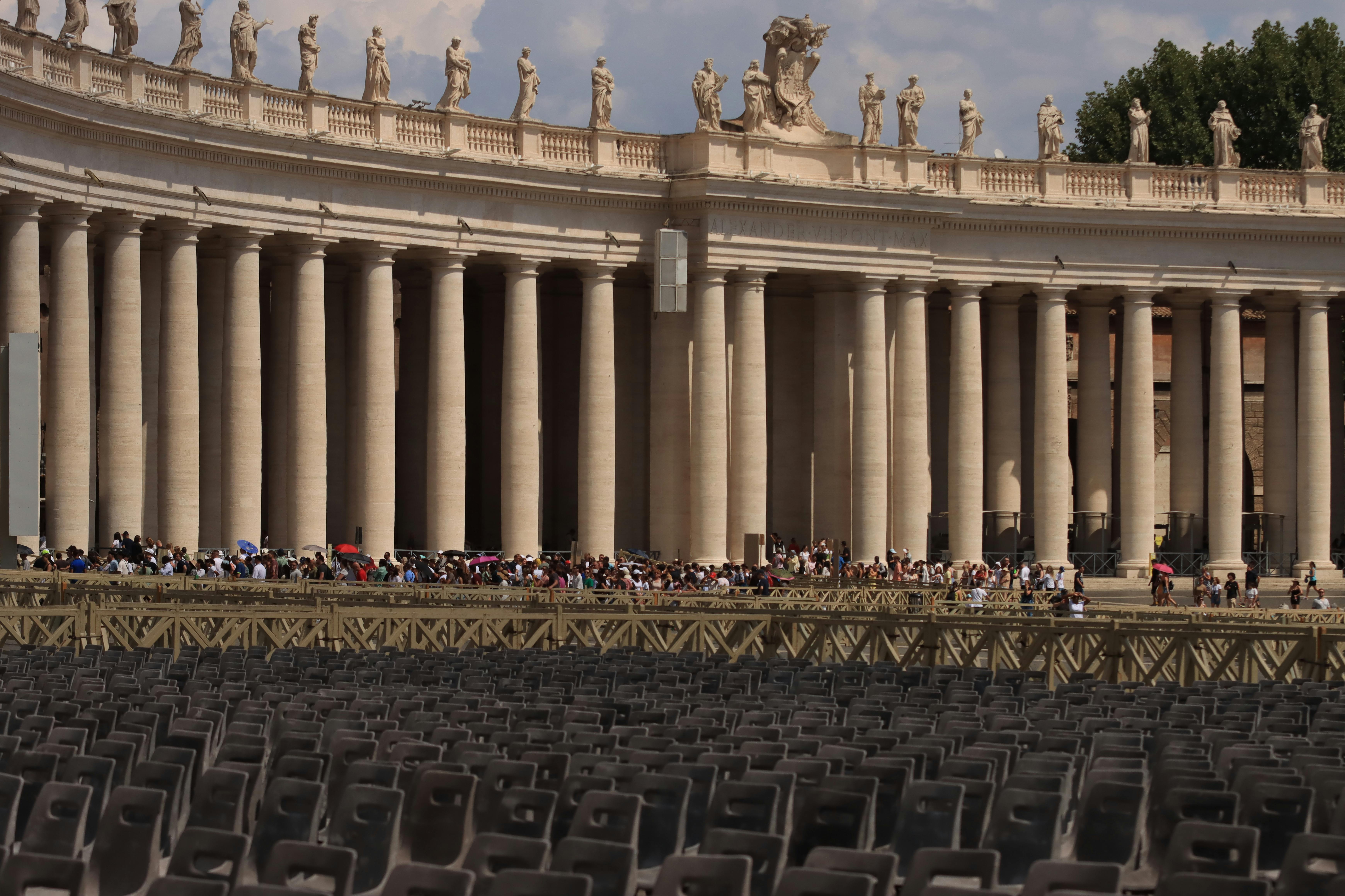 Colonnade on St Peter Square in Vatican City · Free Stock Photo