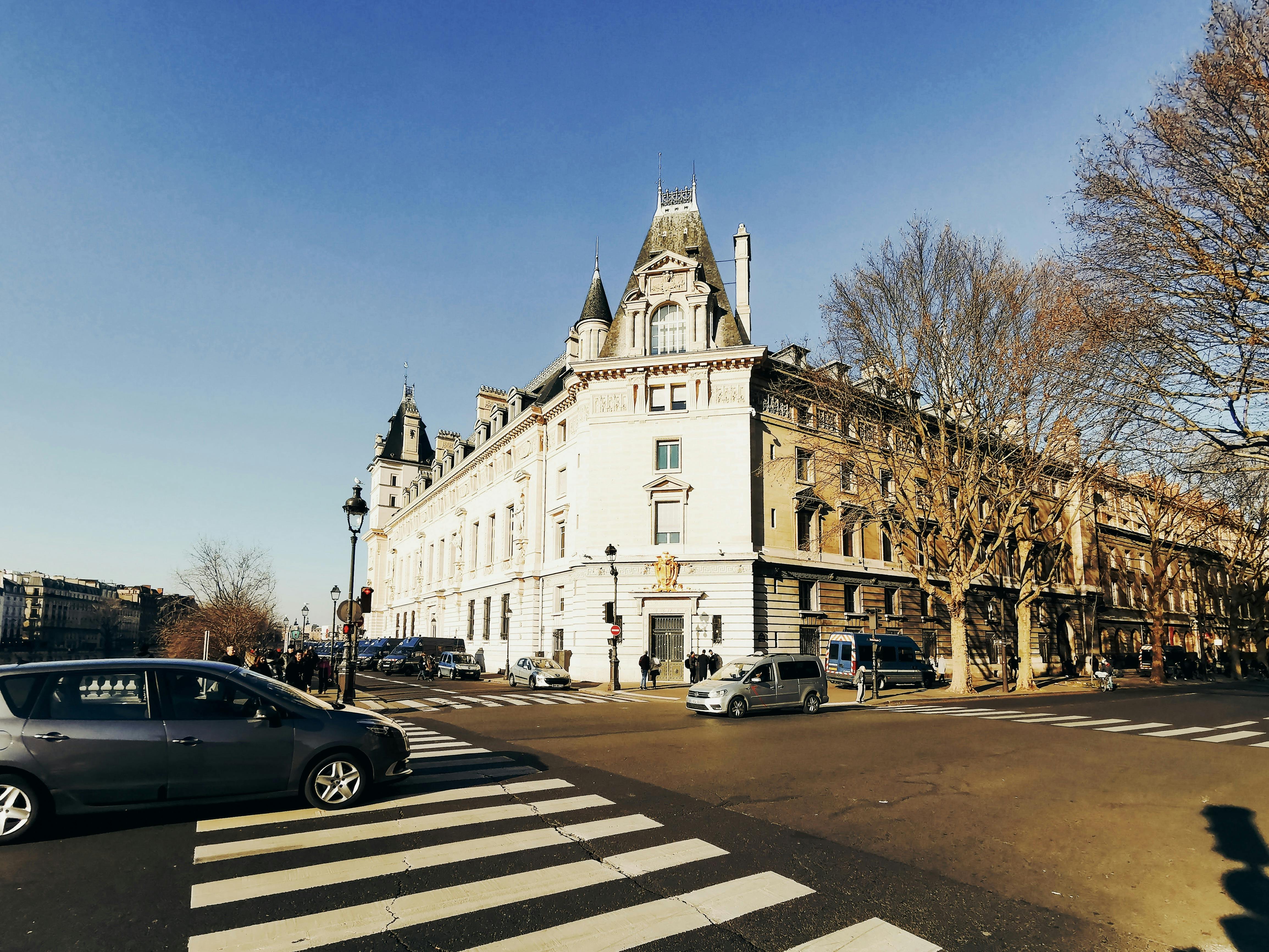 Facade of Neoclassical Building · Free Stock Photo