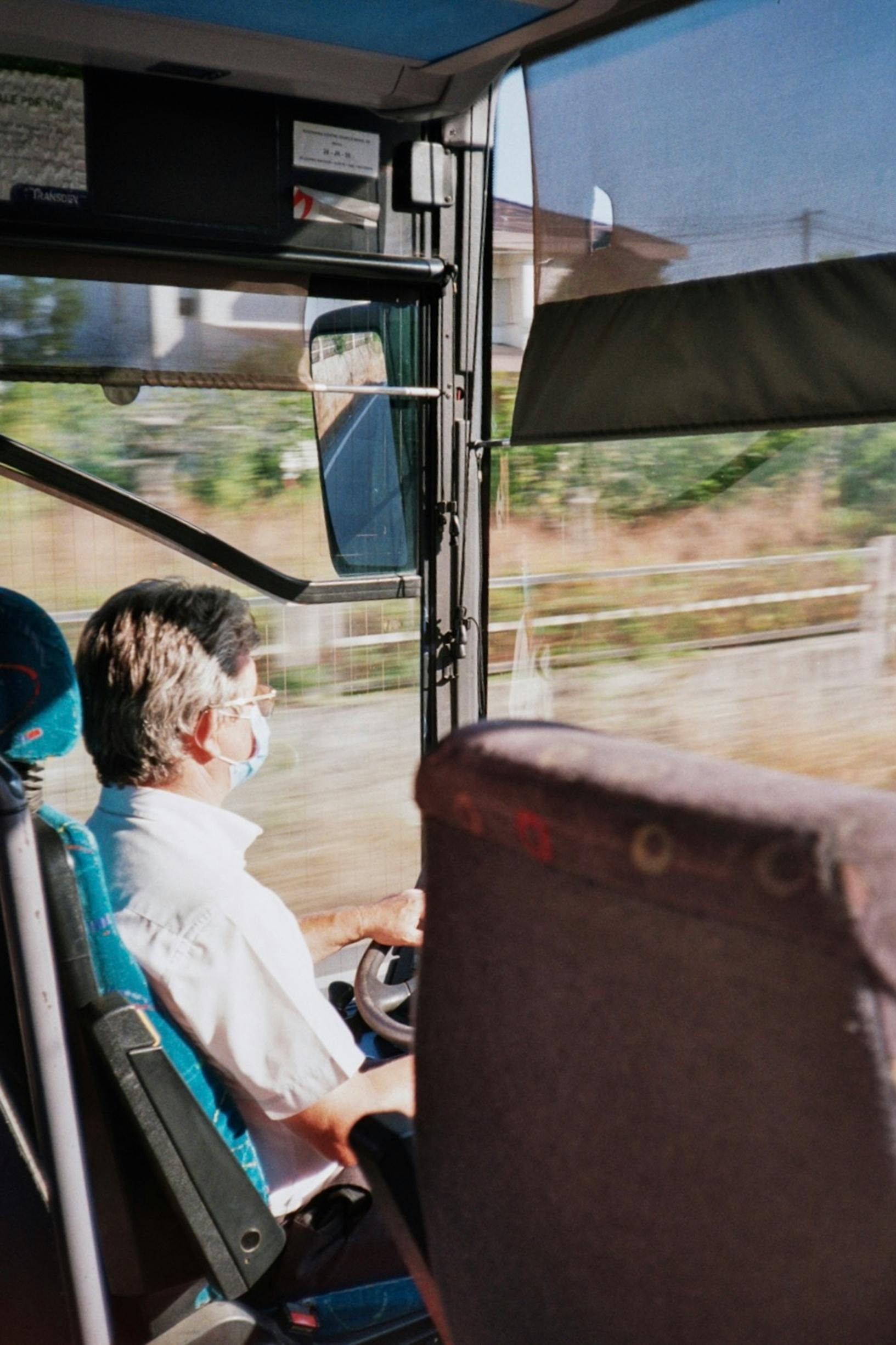 Bus Rider Photos, Download The BEST Free Bus Rider Stock Photos & HD Images