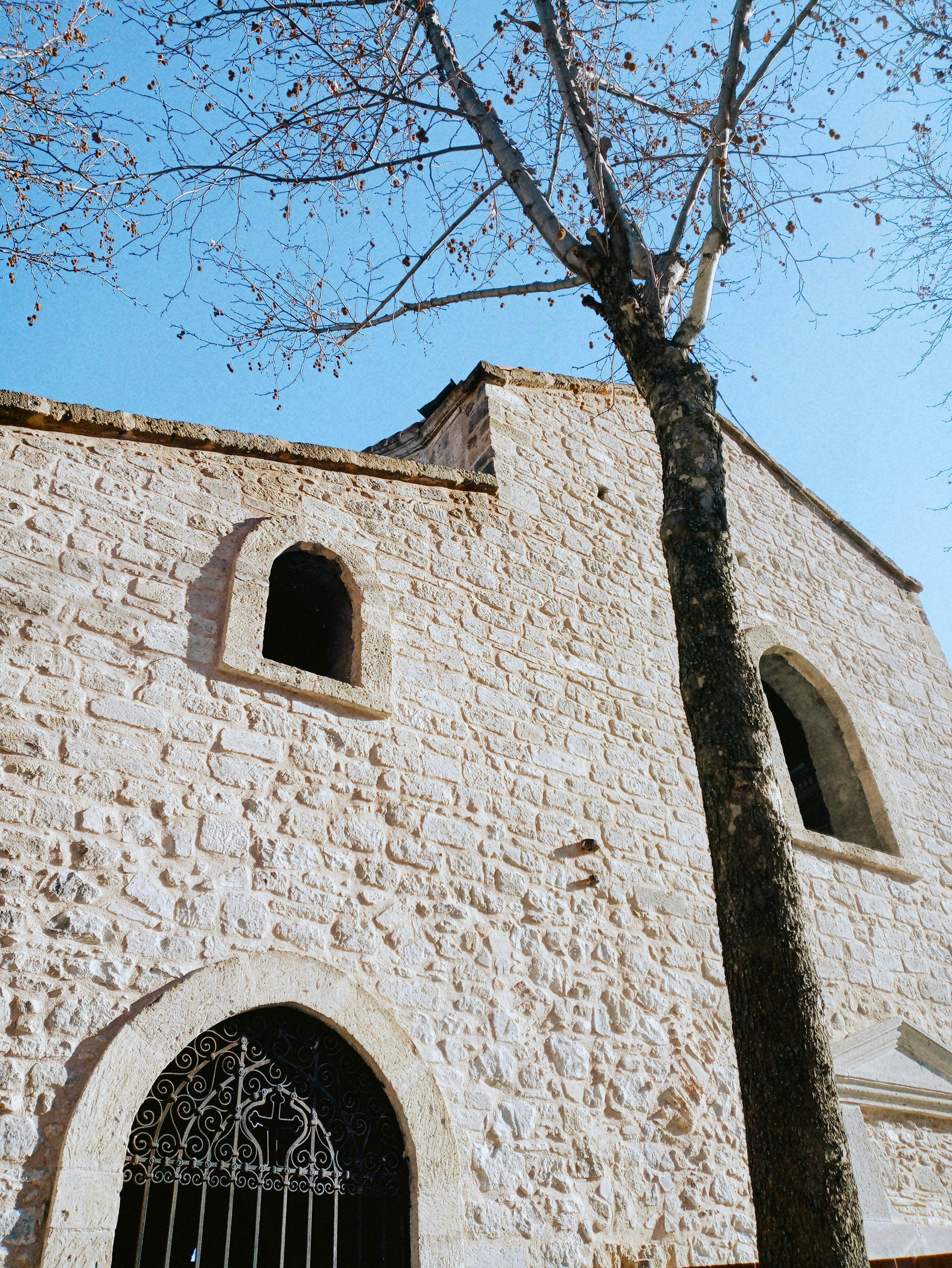 Arch of Citadel of Aleppo in Syria · Free Stock Photo