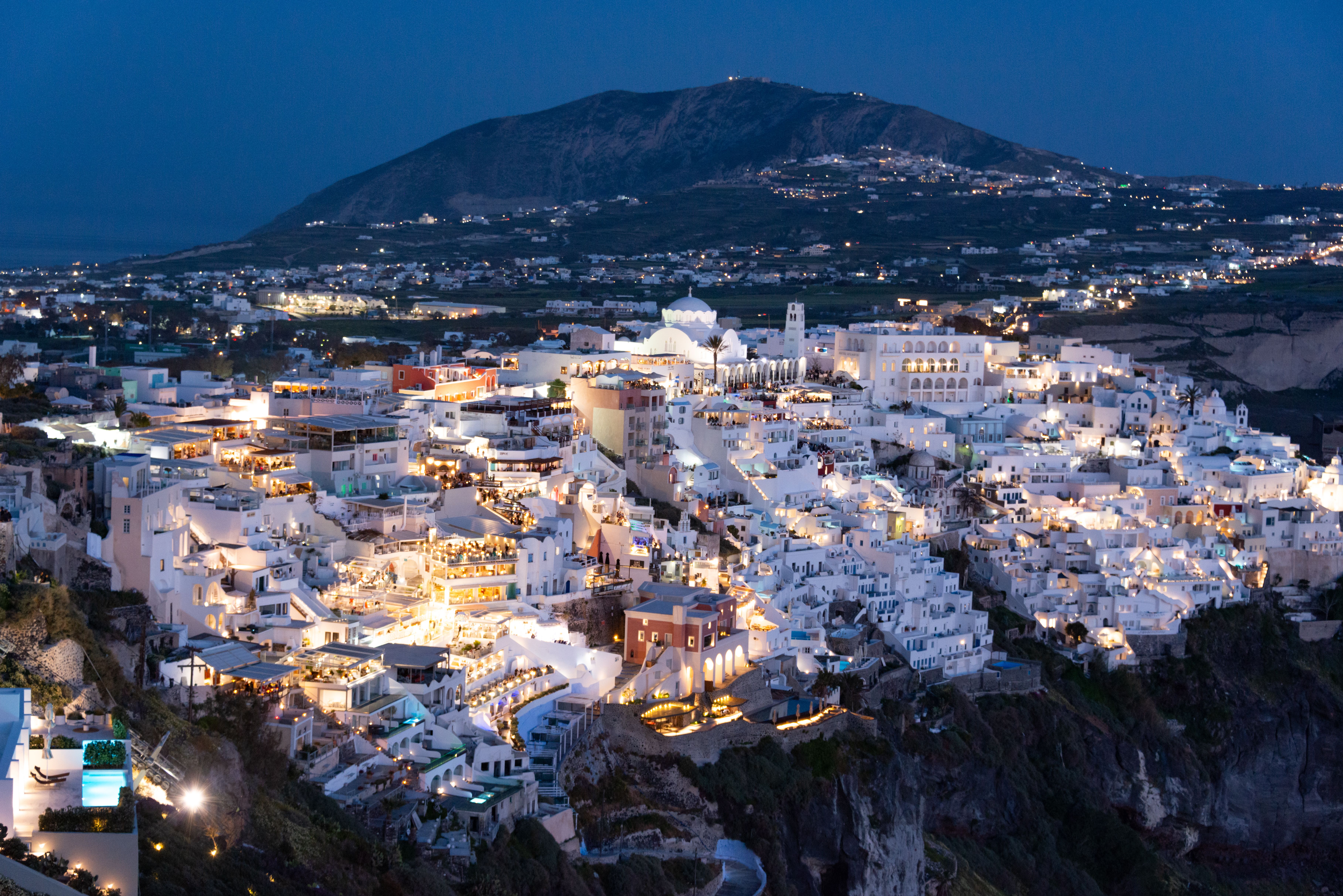 Aerial View of Santorini in the Evening, Greece · Free Stock Photo