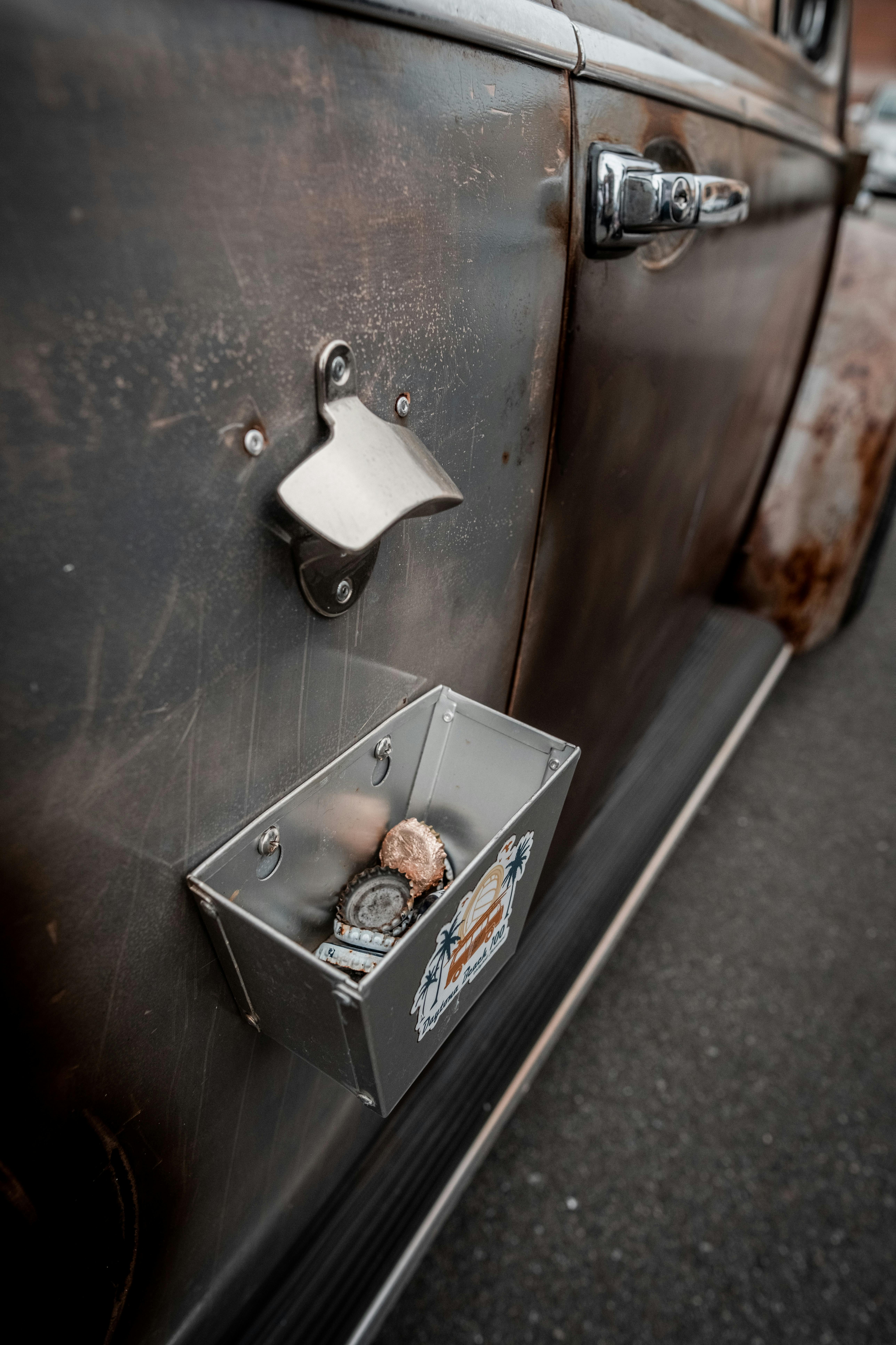 Mustang Name on Ford Livery · Free Stock Photo