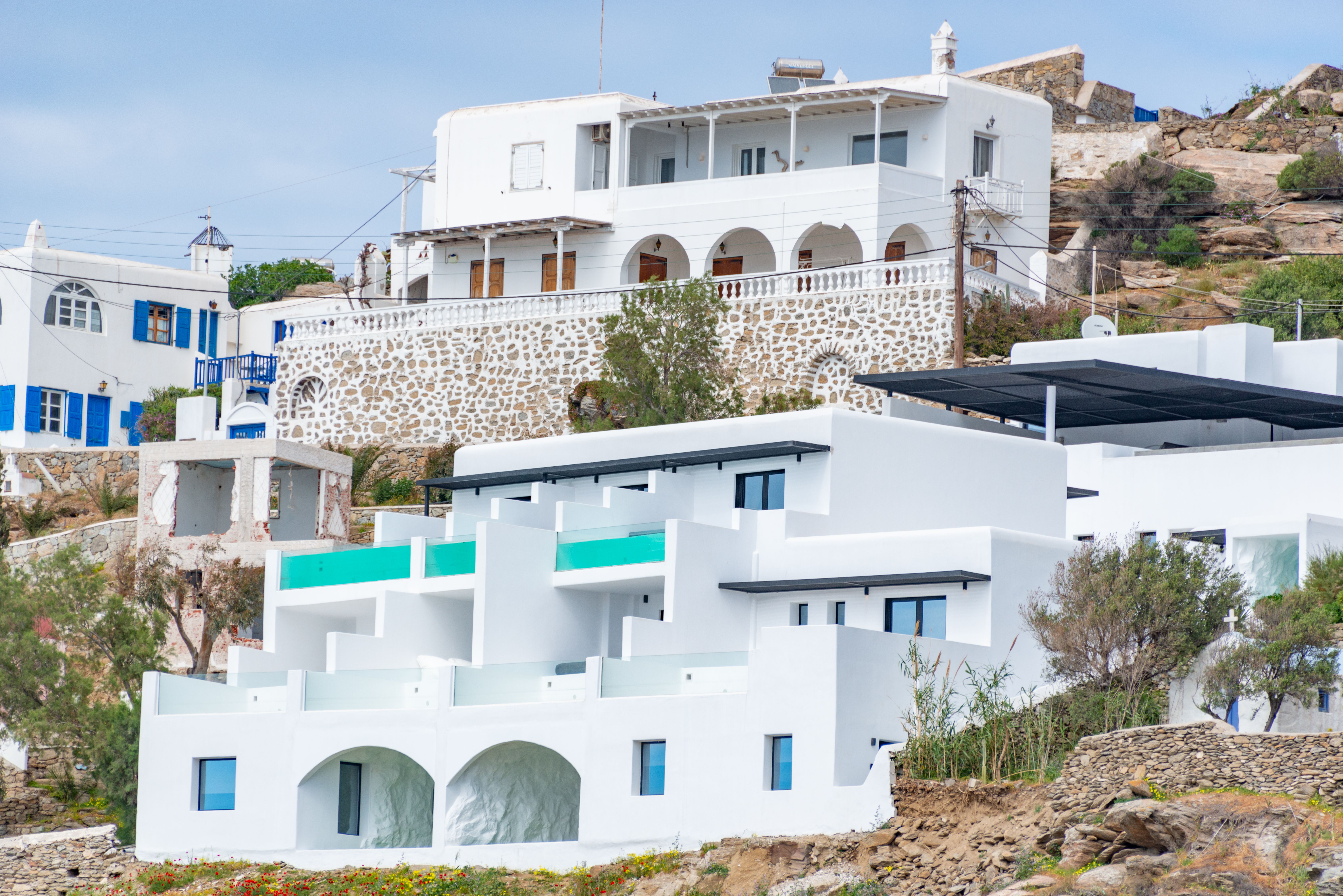 Traditional White Buildings on a Greek Island · Free Stock Photo
