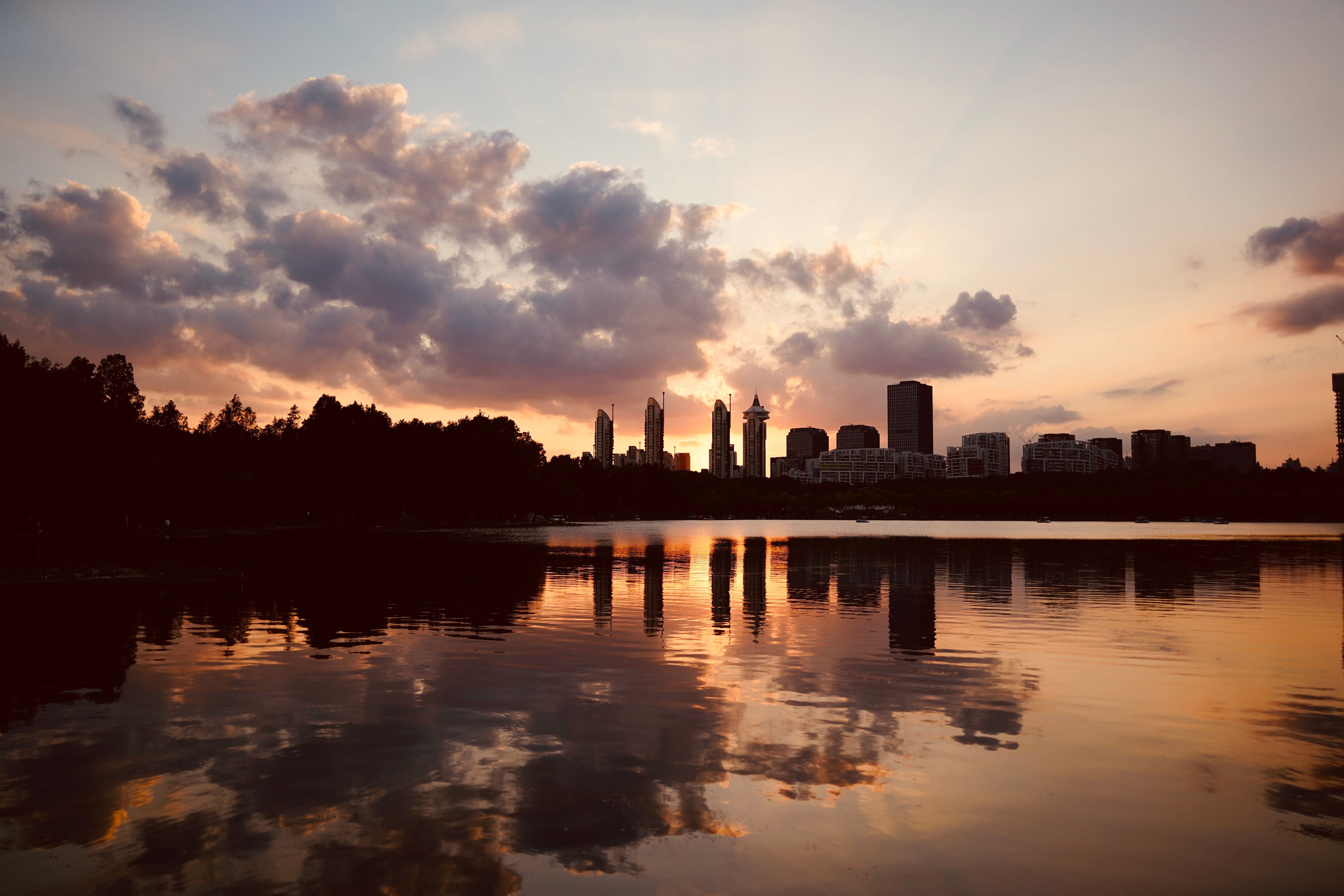Cityscape at Sunset · Free Stock Photo
