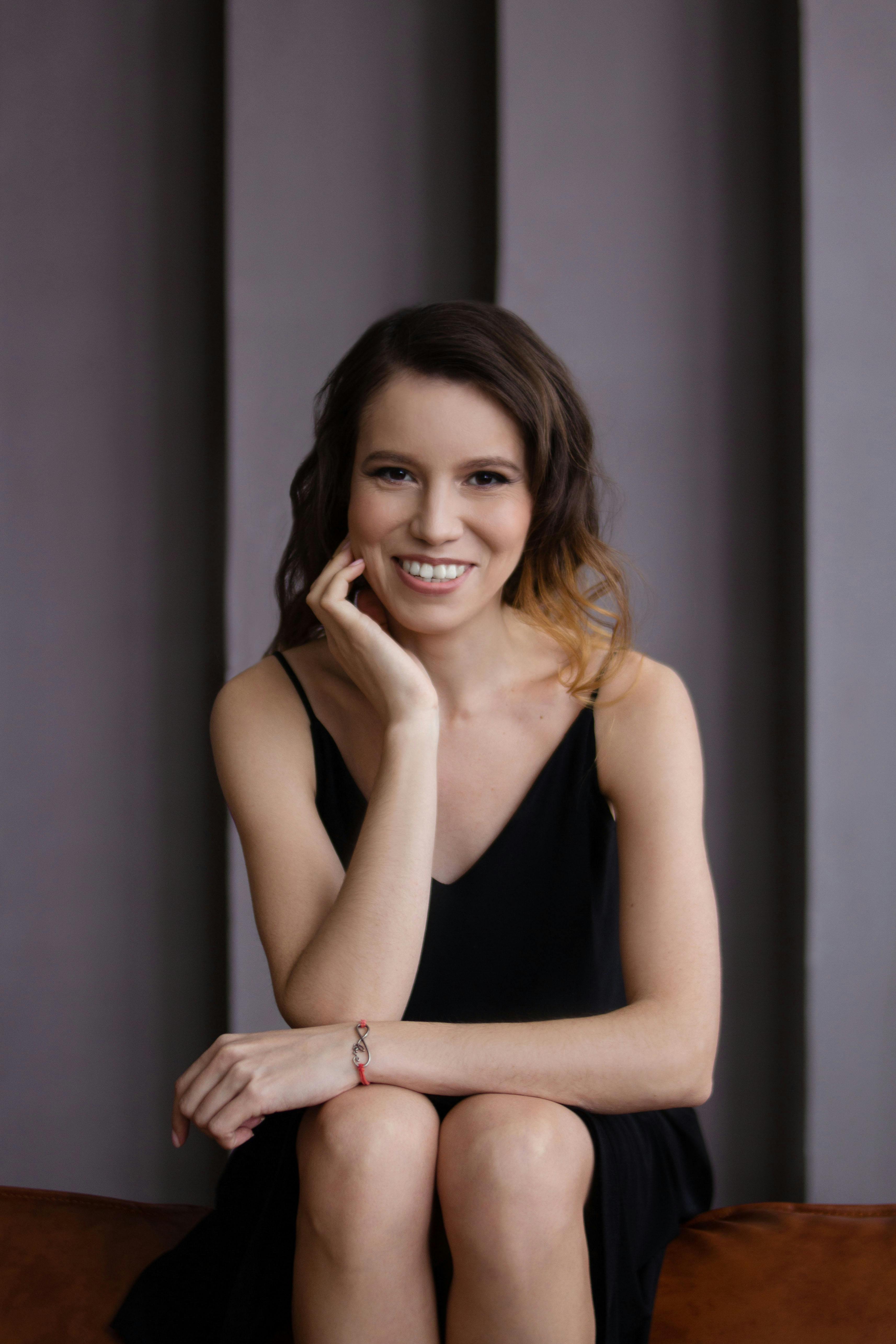 Crash Couch Photos, Download The BEST Free Crash Couch Stock Photos ...