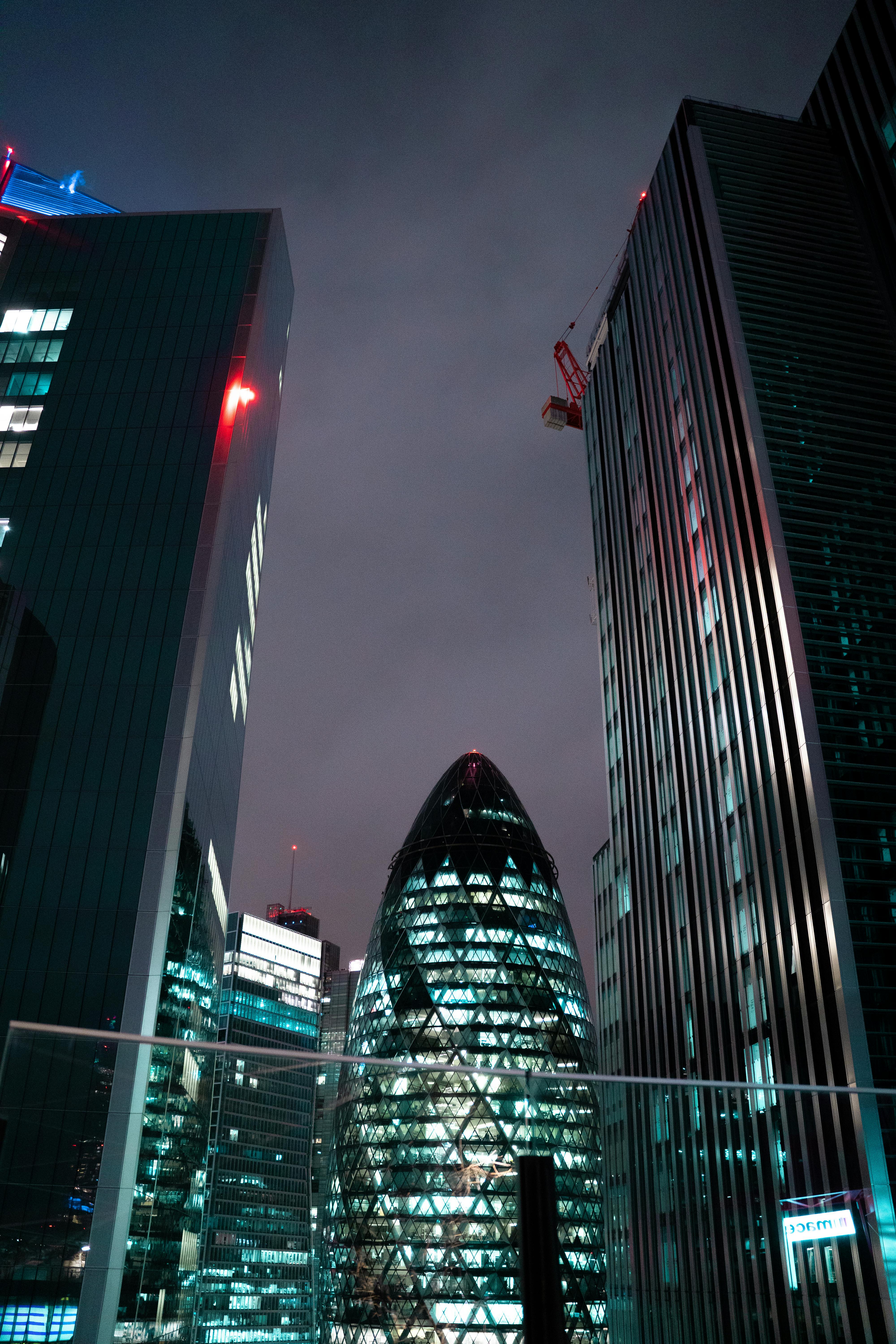 London Gherkin Night Photos, Download The BEST Free London Gherkin ...