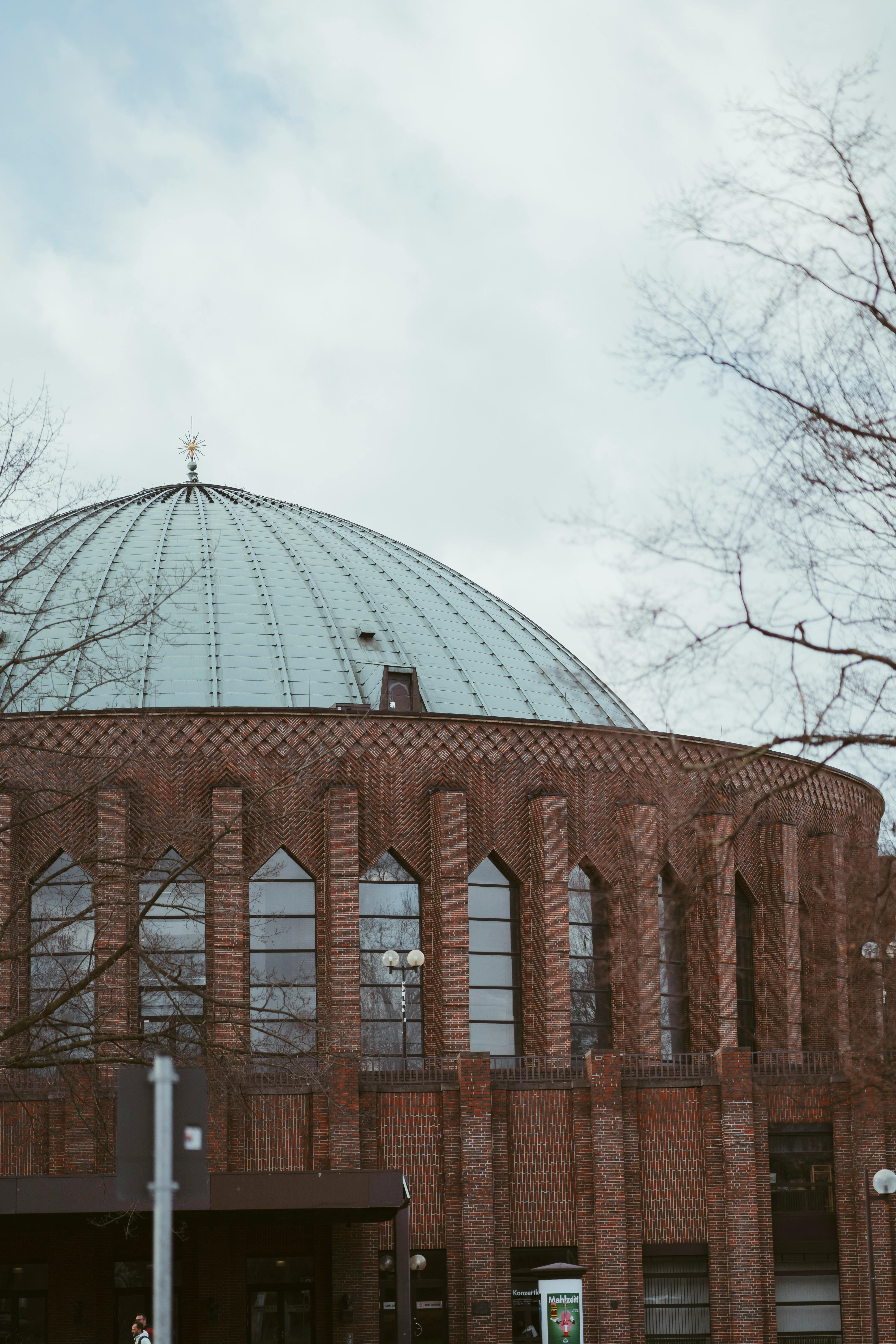 Photo of the Concert Hall in Dusseldorf, Germany · Free Stock Photo