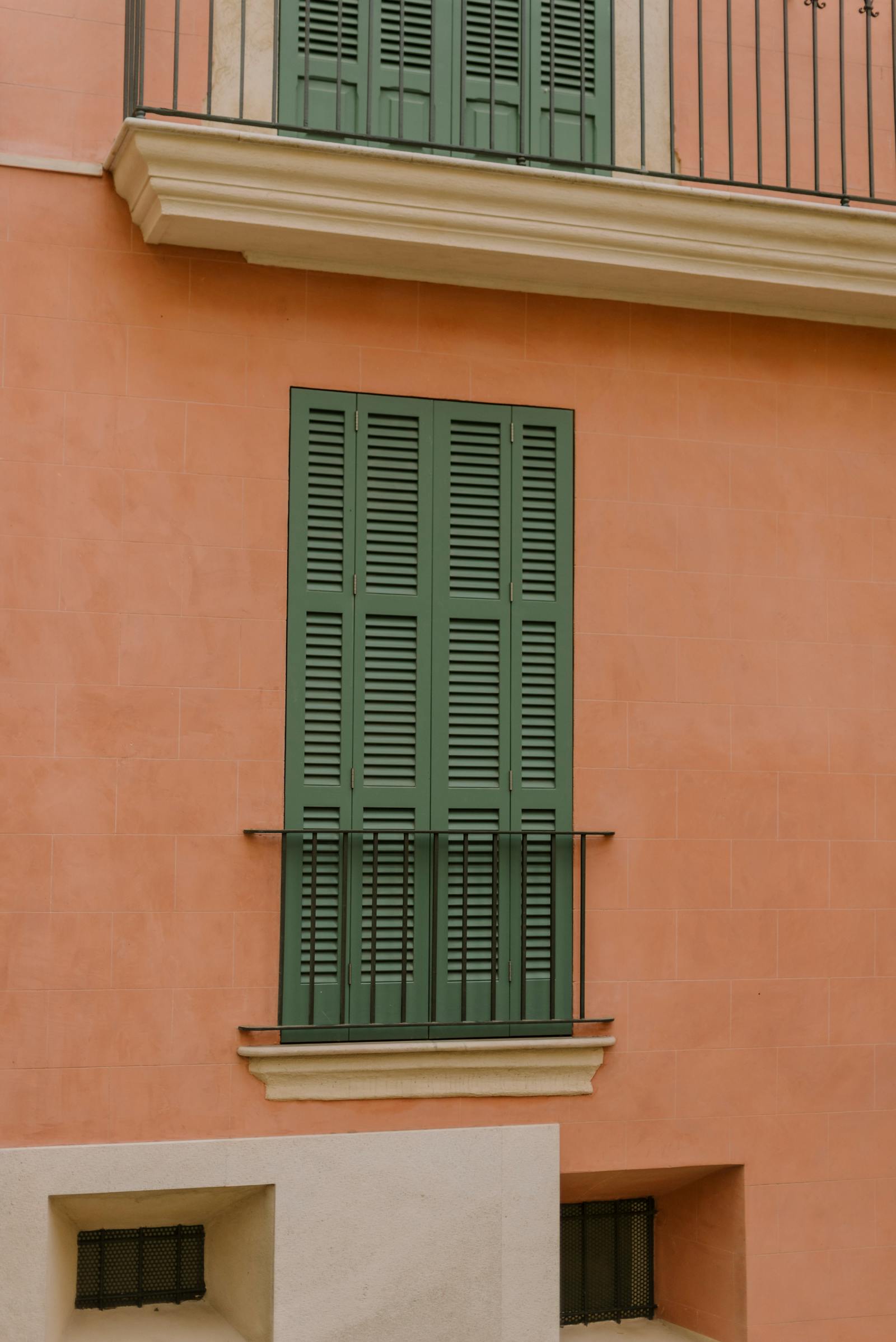 House Window Photos, Download The BEST Free House Window Stock Photos ...